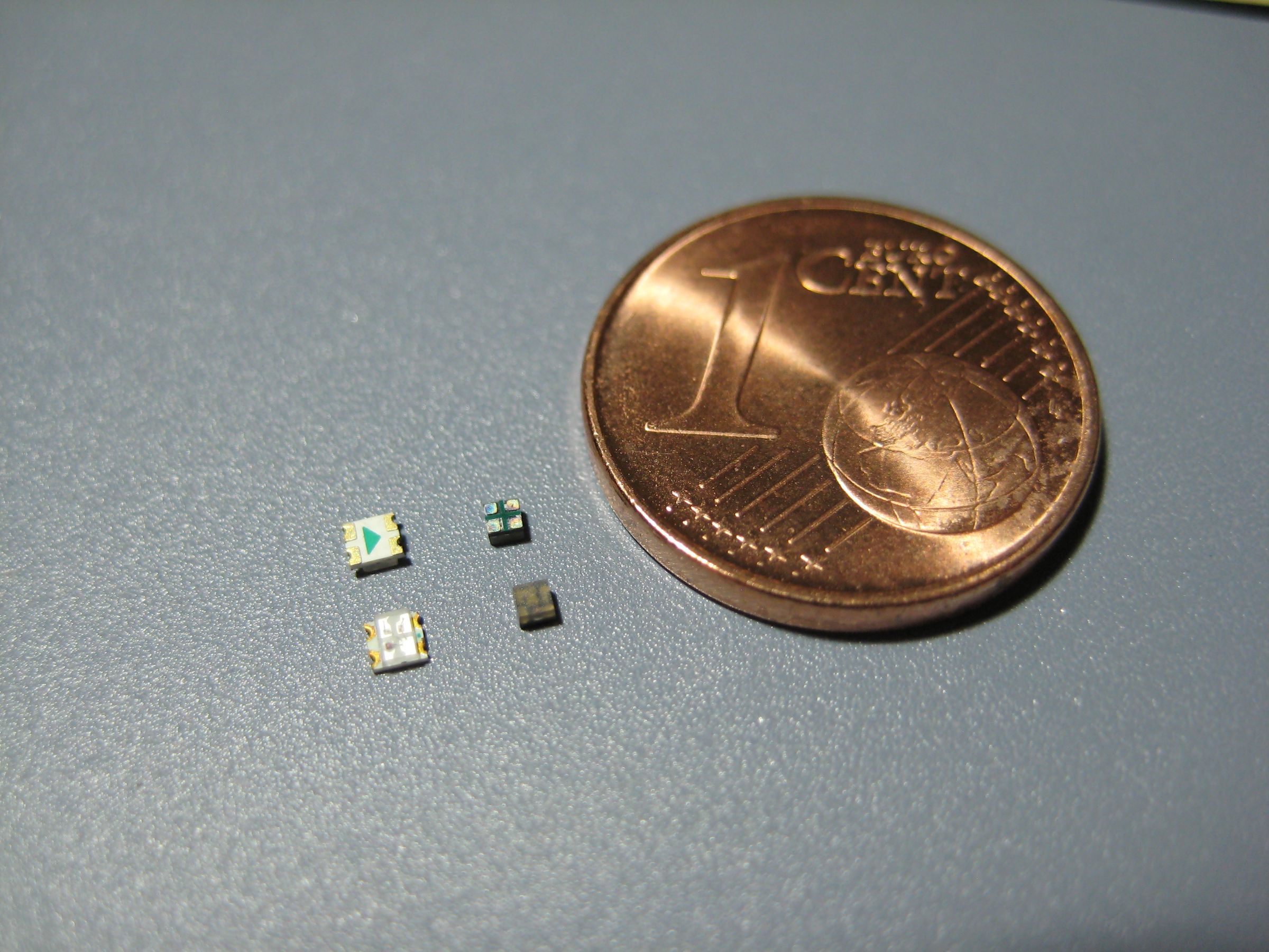 LED Cube Pendant - Worlds Smallest LED Cube : 44 Steps (with Pictures ...