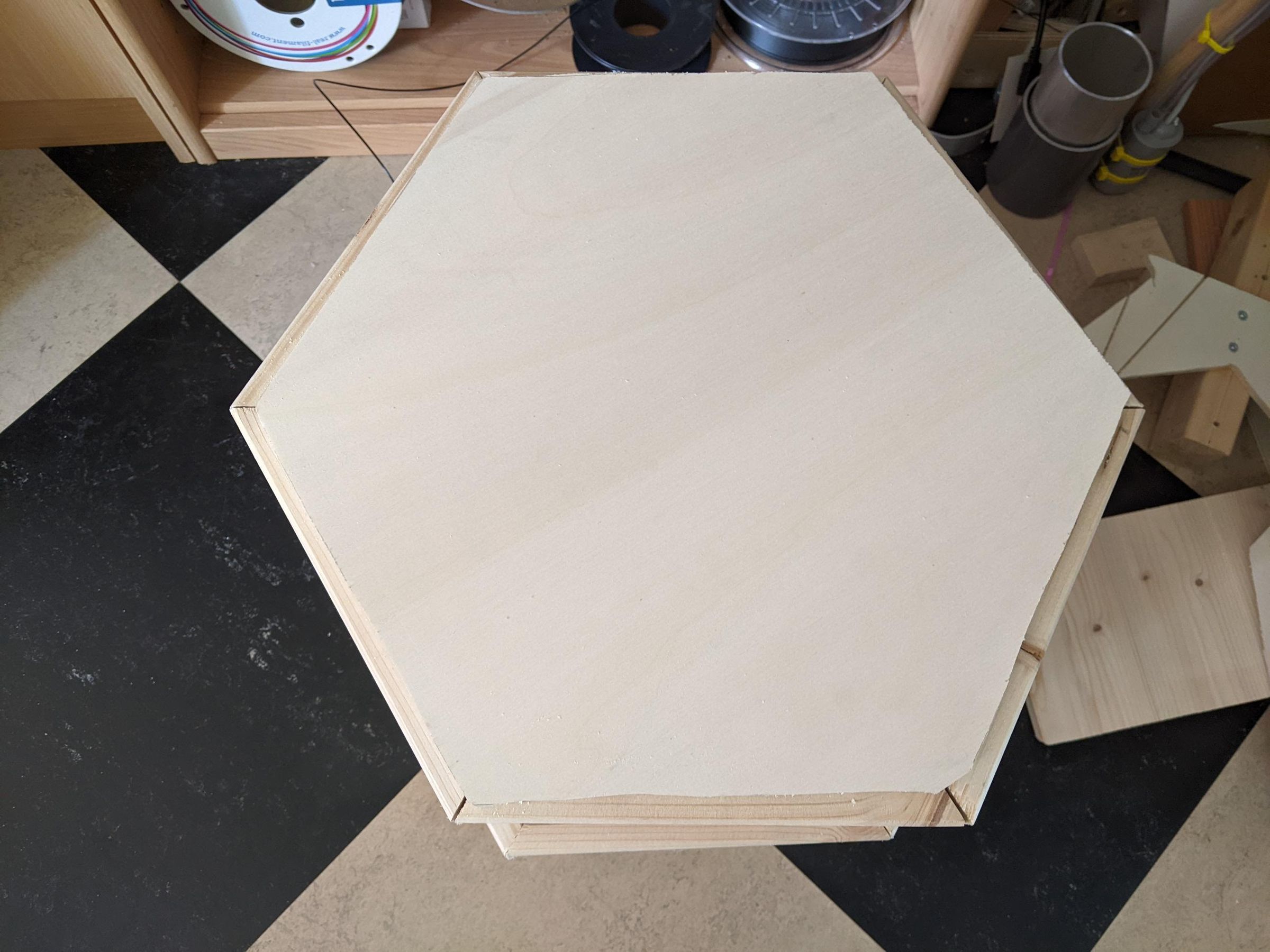 Hexagon Shelf : 10 Steps (with Pictures) - Instructables