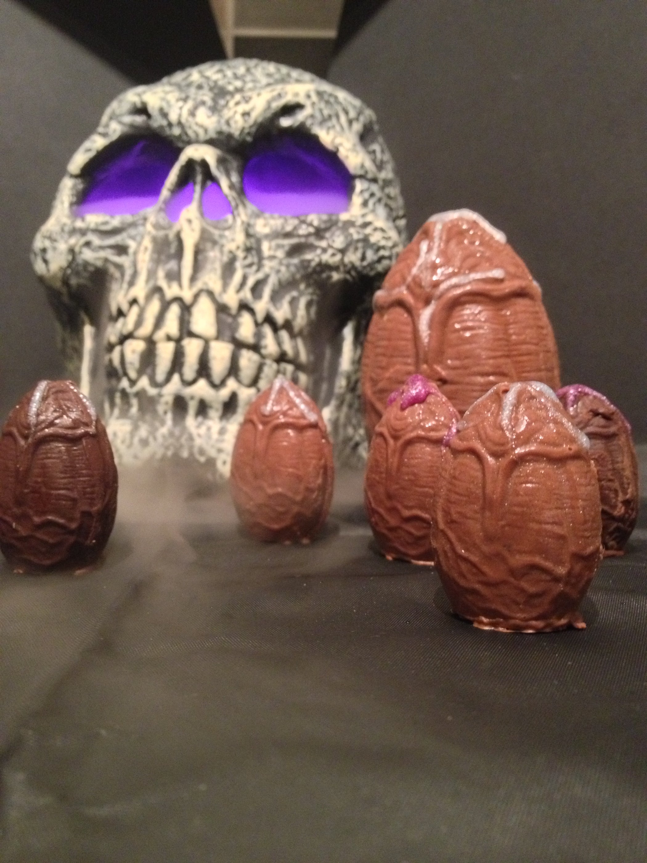 Alien Facehugger Chocolate Eggs. : 5 Steps (with Pictures) - Instructables