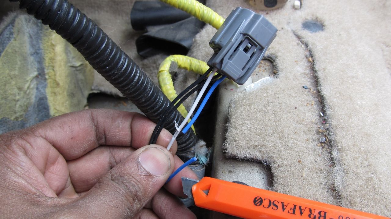 P0420 Oxygen Sensor Simulator Hack : 7 Steps - Instructables