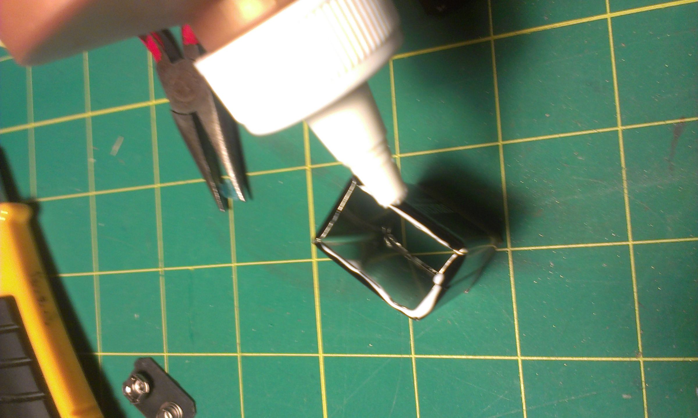 9 Volt Battery Secret Compartment : 5 Steps - Instructables