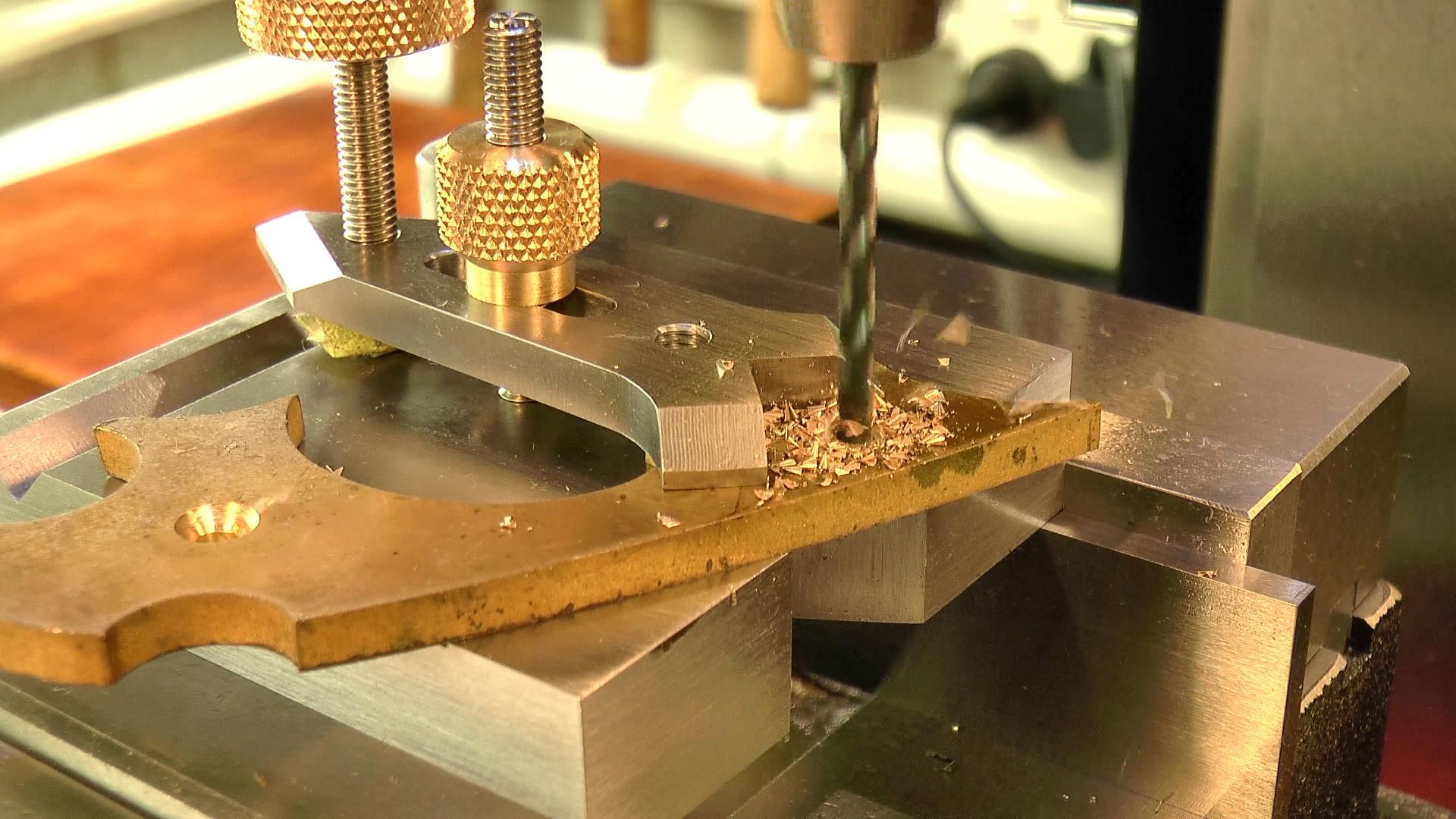 Machining a Finger Plate Clamping Tool : 11 Steps (with Pictures ...