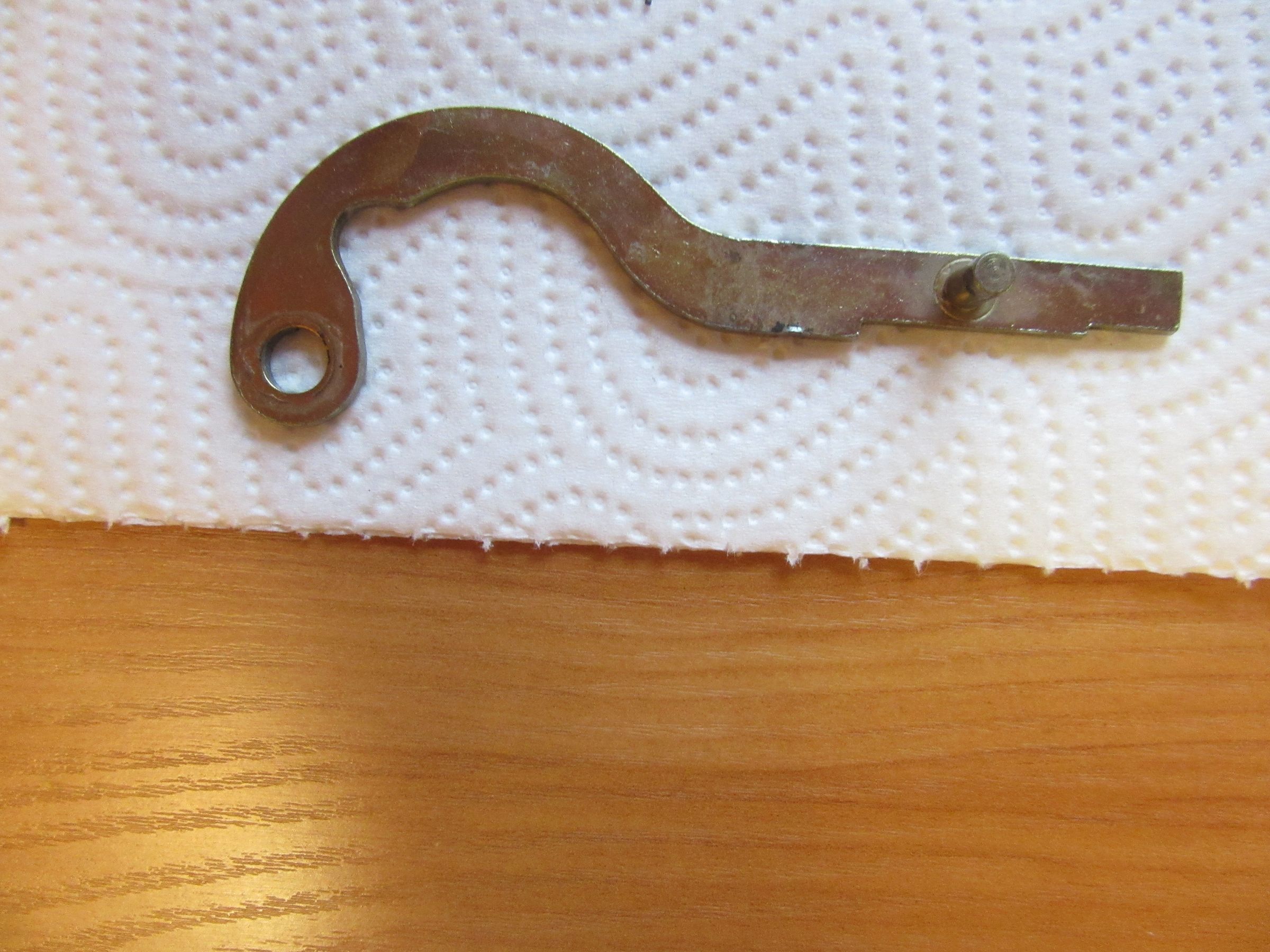 How to Disassemble a Boda 4235 Lock Case (Abloy 4235) : 5 Steps ...