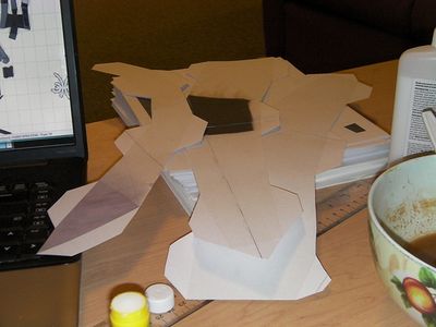 Full Scale GLaDOS Papercraft Replica : 14 Steps (with Pictures ...