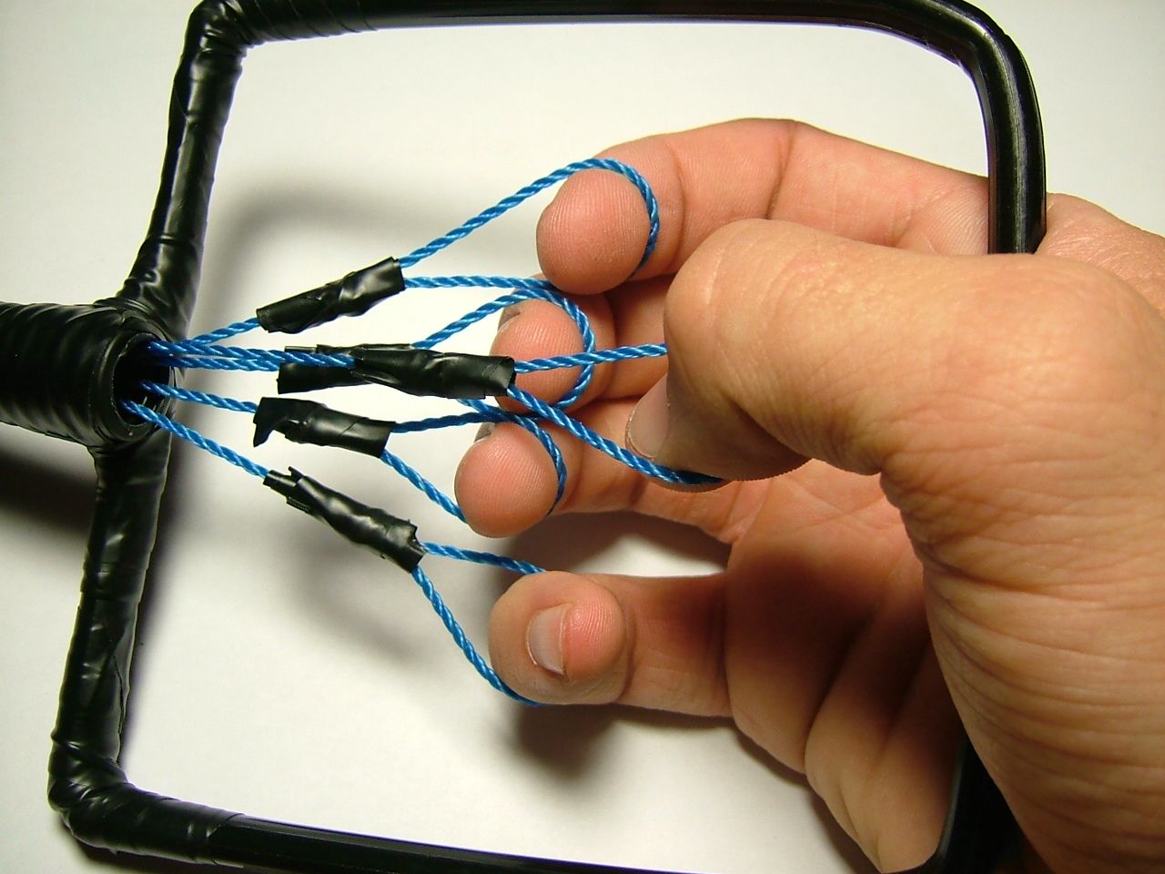 Simple Animatronics (robotic Hand) : 9 Steps (with Pictures ...