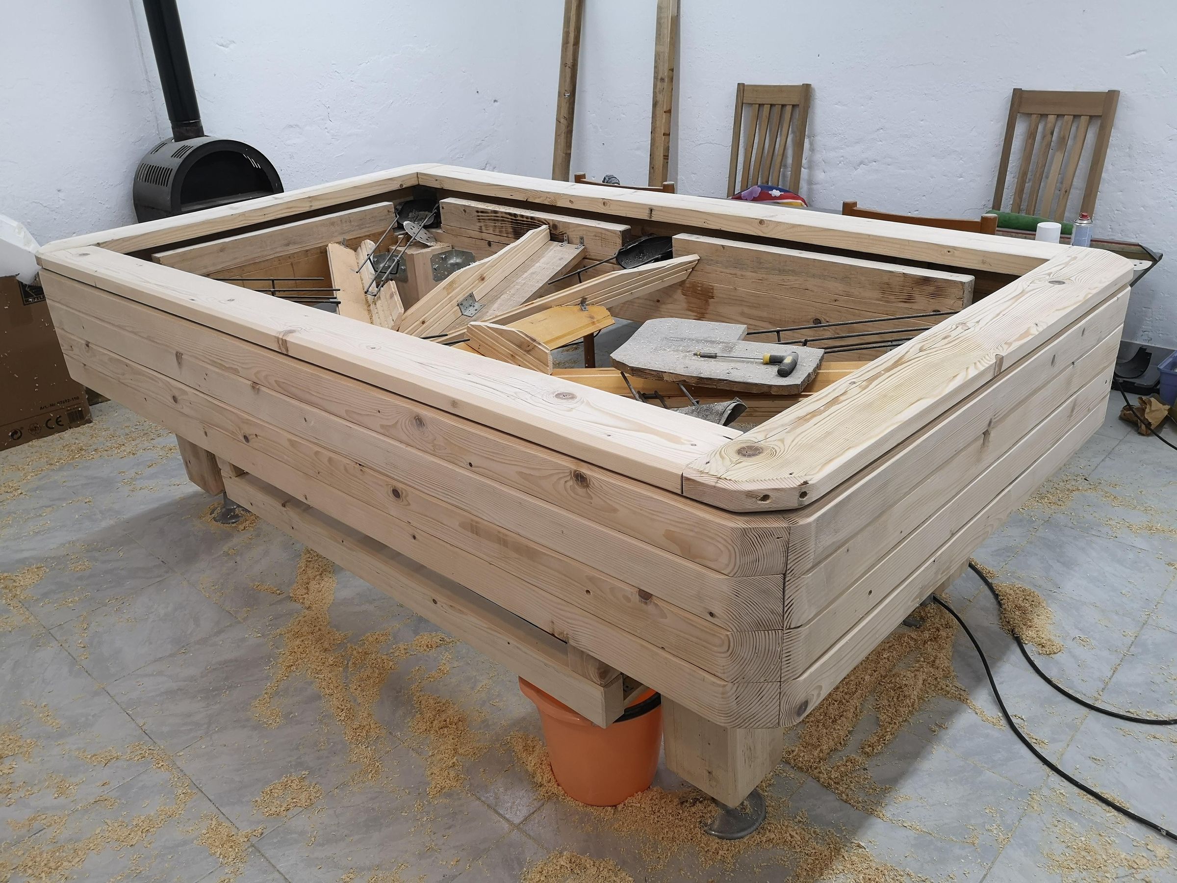 7 Foot Pool Table Restauration : 14 Steps (with Pictures) - Instructables