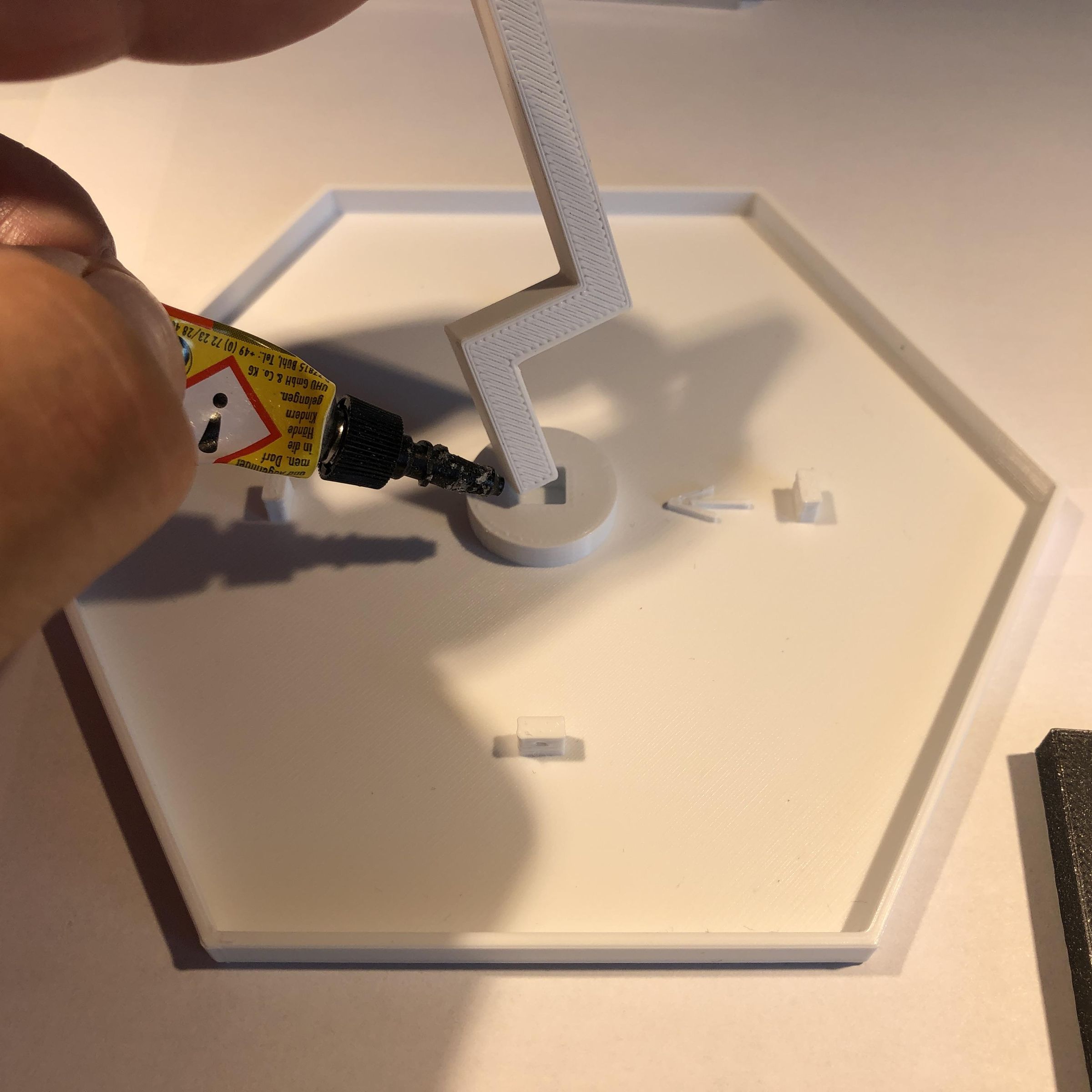 Floating Hexagon - Magnetic Tensegrity - 3D Printed : 7 Steps (with ...