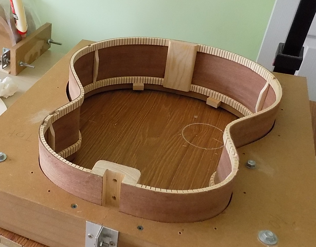 9-string Acoustic Guitar : 26 Steps (with Pictures) - Instructables