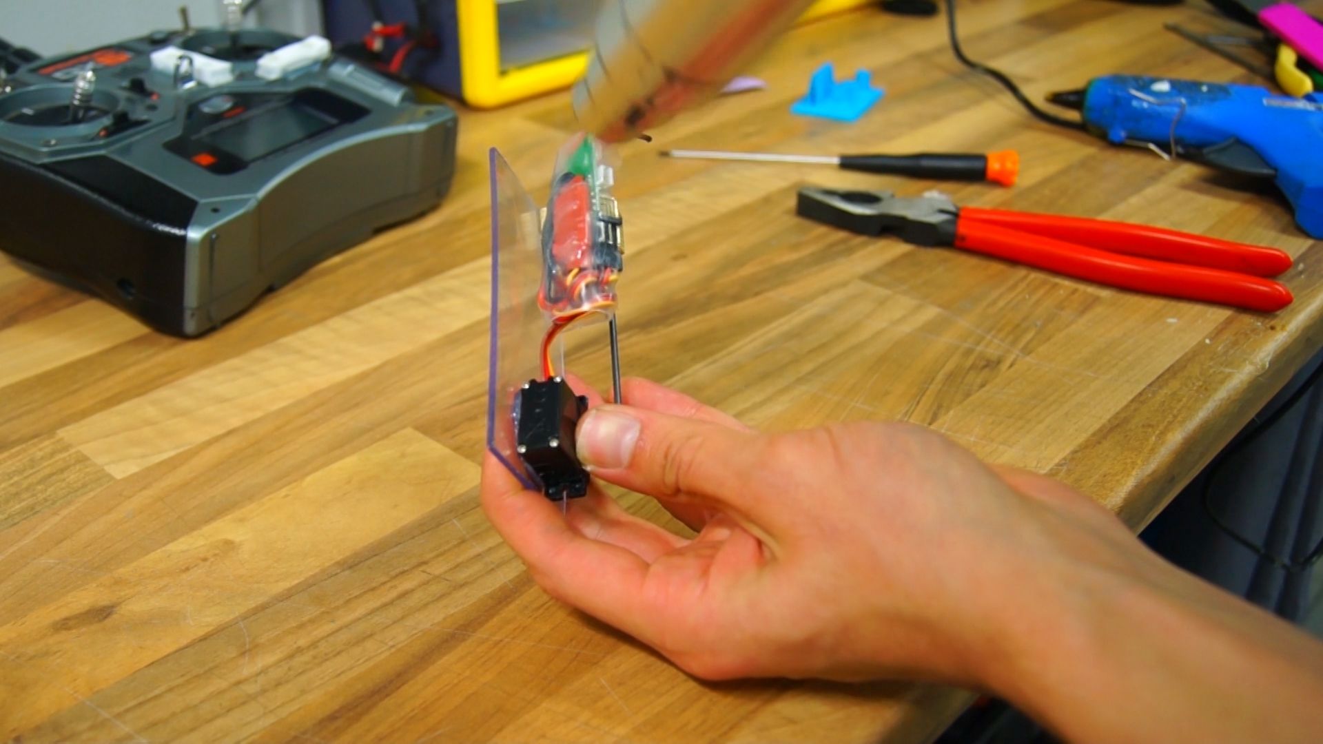 Remote Control Drop Mechanism : 7 Steps (with Pictures) - Instructables