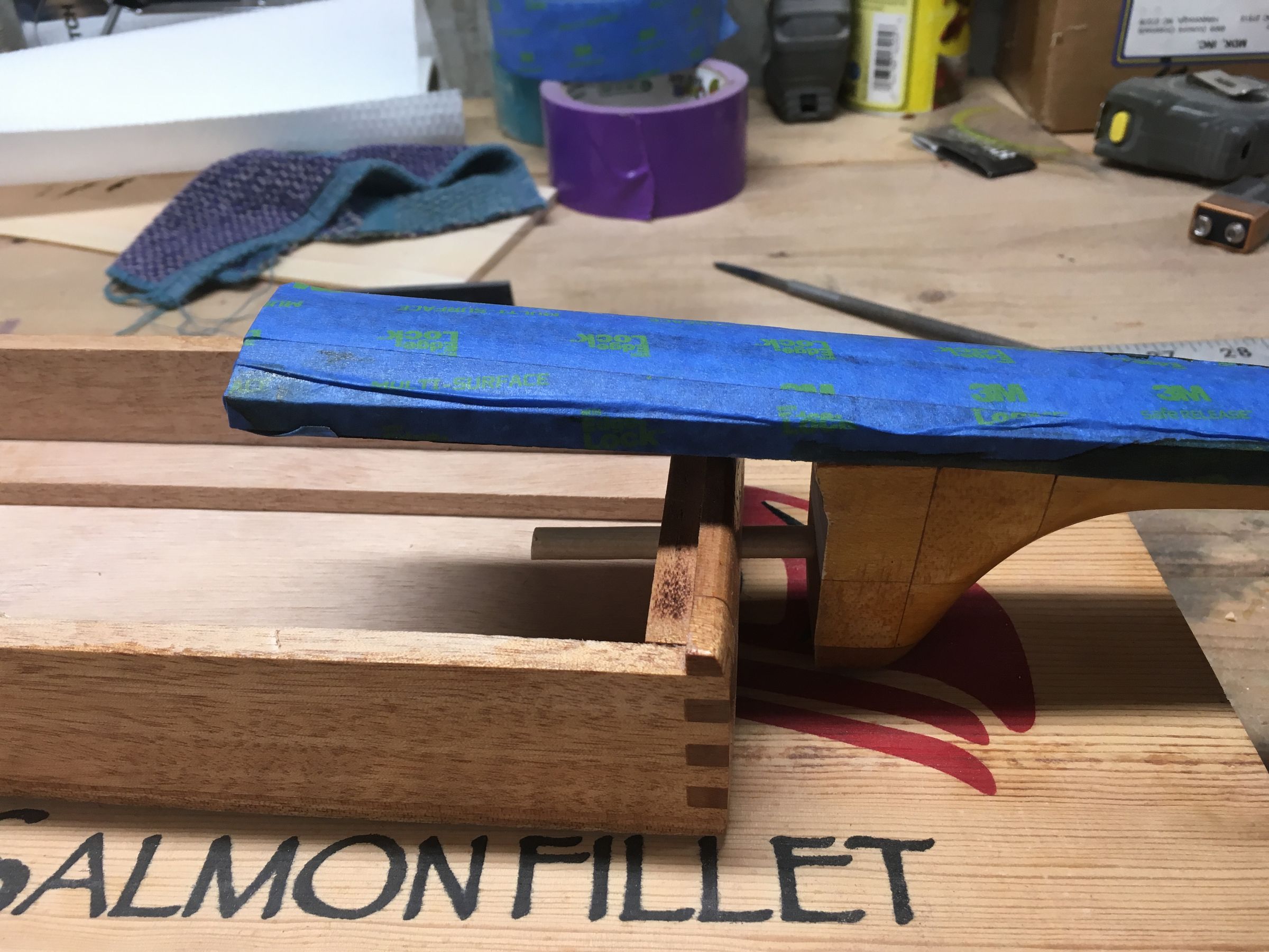 Cigar Box Fiddle / Violin : 8 Steps (with Pictures) - Instructables