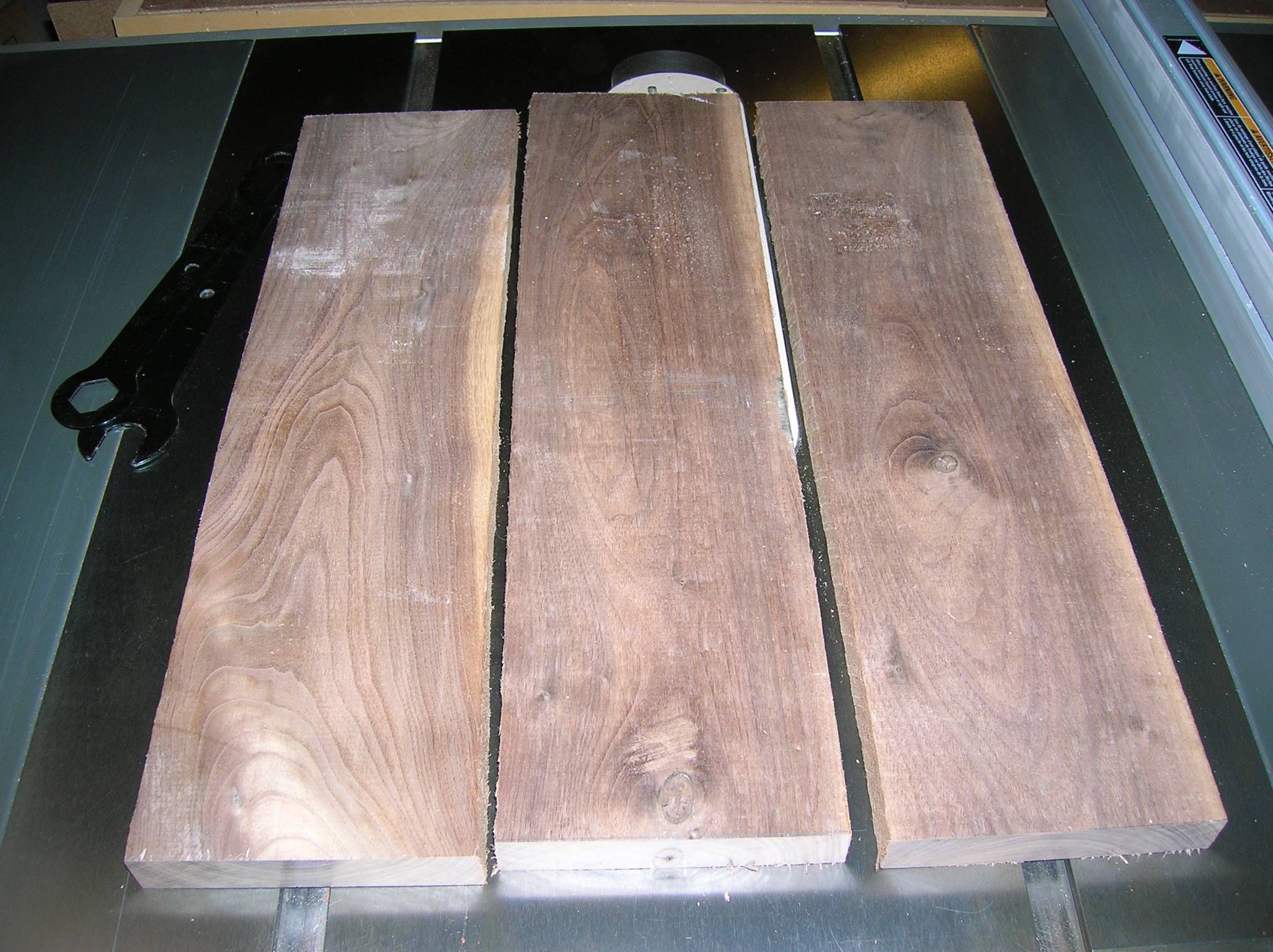 A Unique Style of Cutting Board : 28 Steps (with Pictures) - Instructables