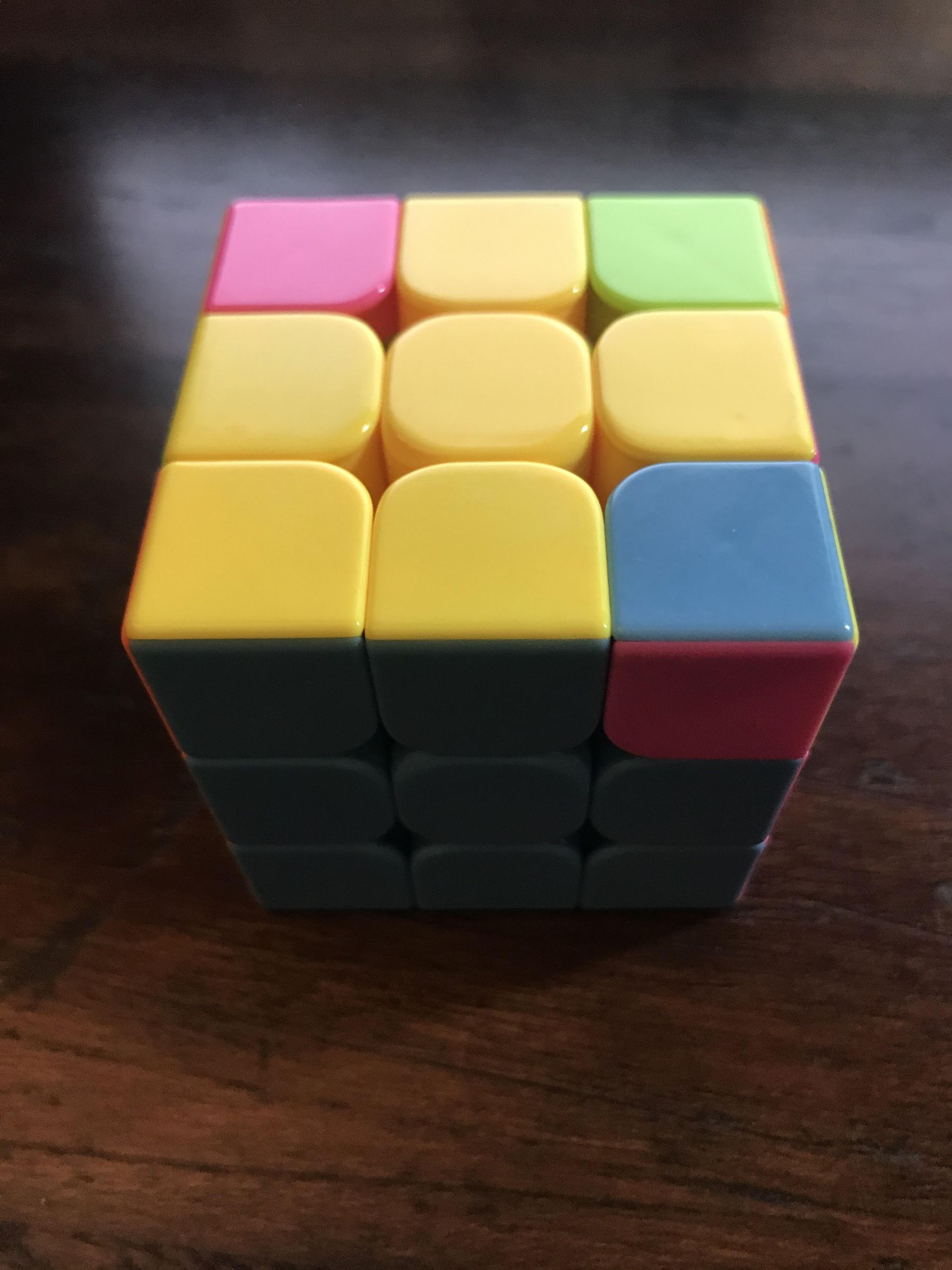 How to Solve a 3x3 Rubik's Cube : 9 Steps - Instructables