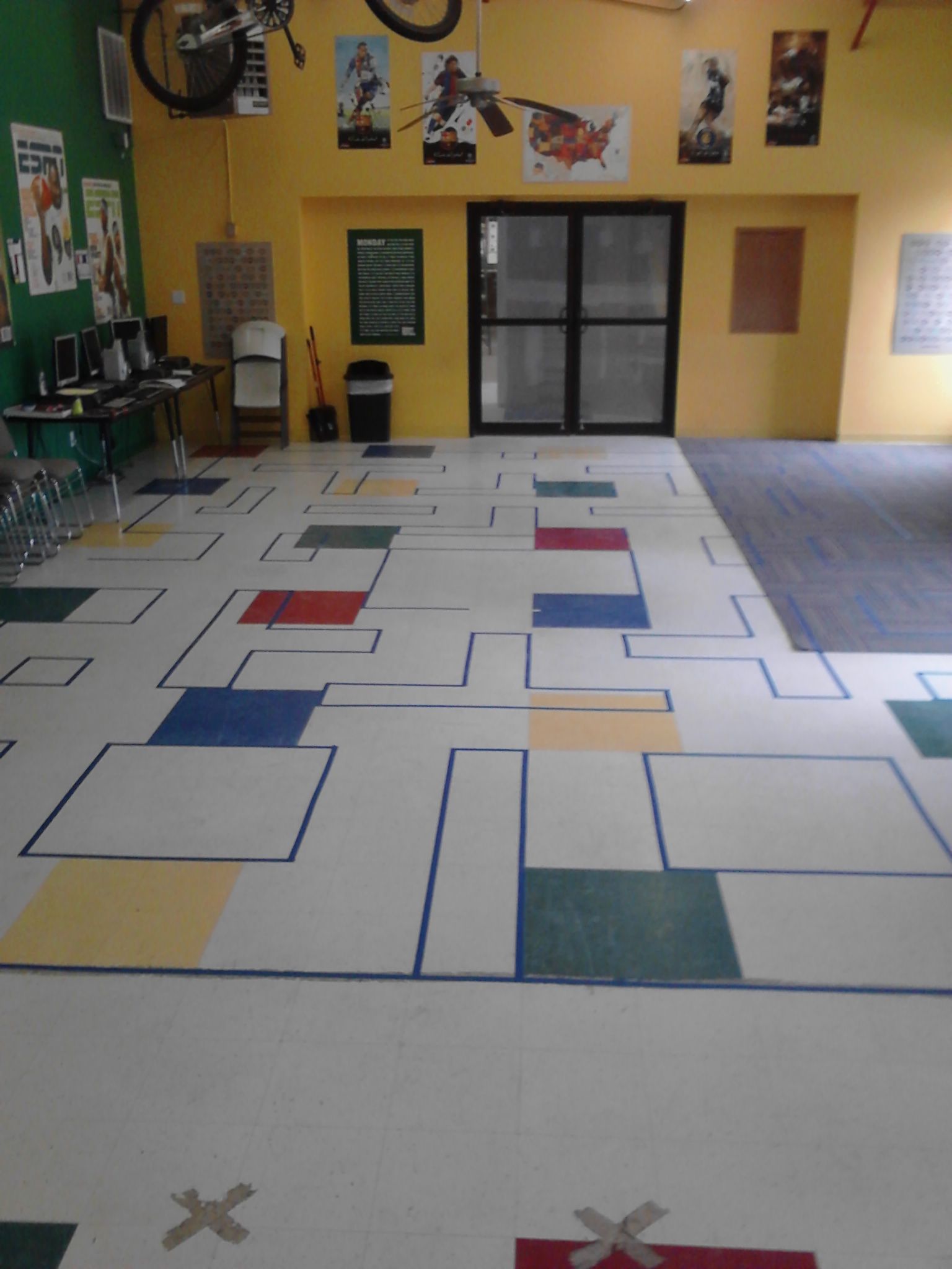 Pac-man: Life Size Edition : 5 Steps (with Pictures) - Instructables