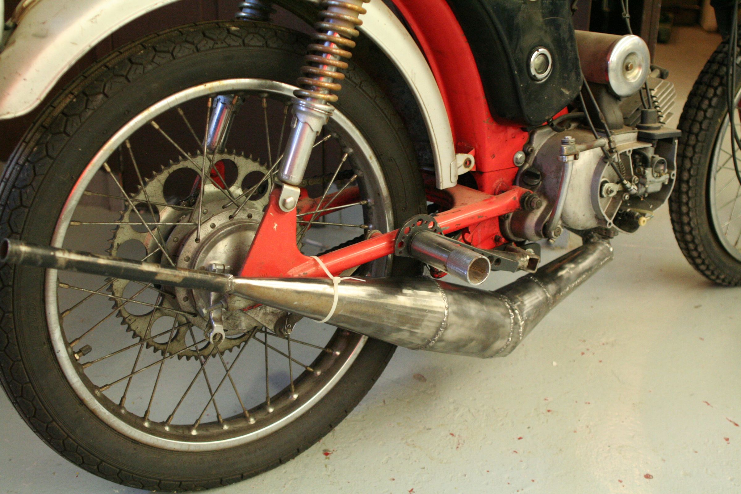 Build a "Tuned" Pipe for a 2-stroke : 11 Steps (with Pictures ...