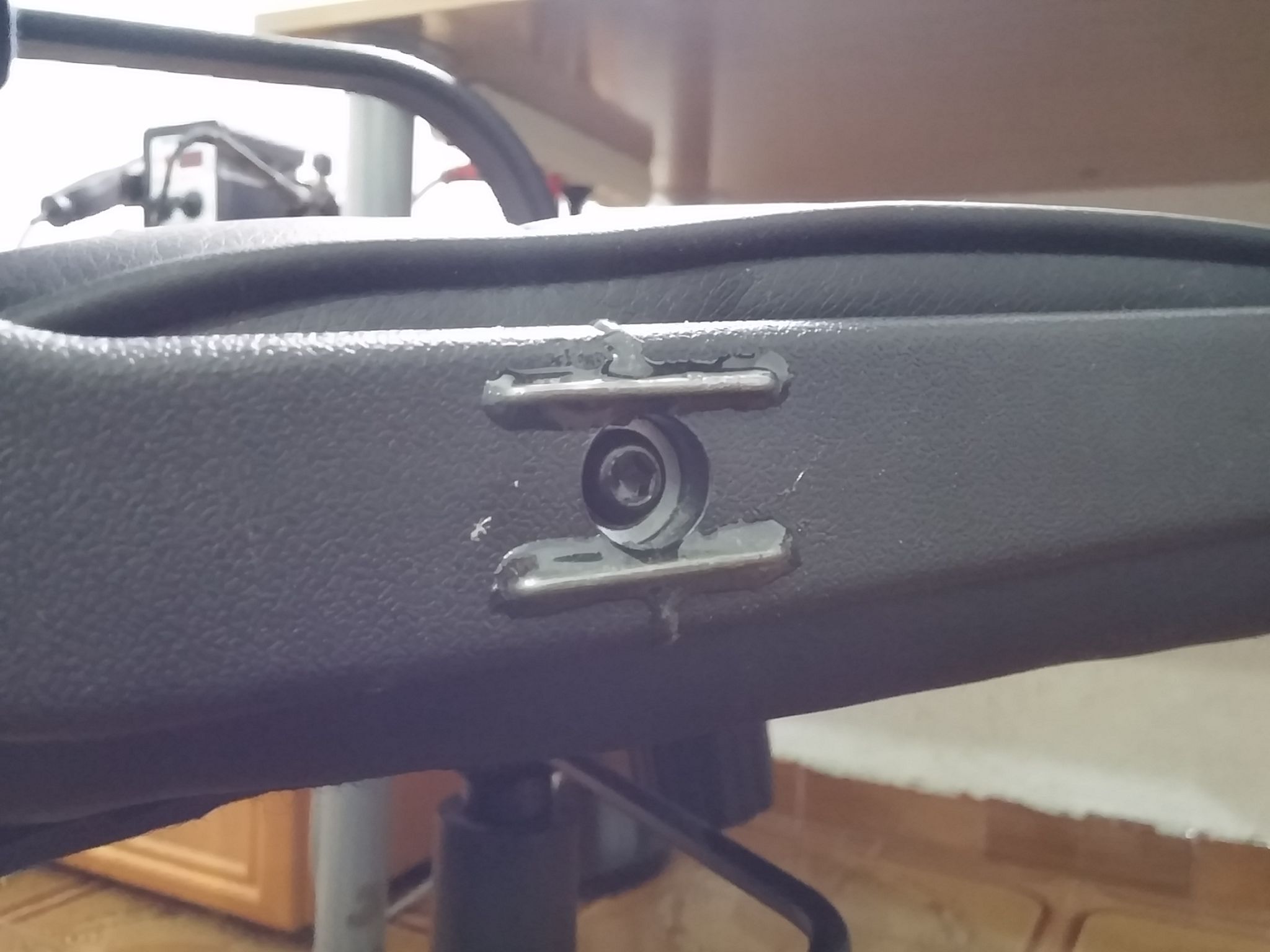 Quick and Easy Office Chair Fix : 9 Steps (with Pictures) - Instructables