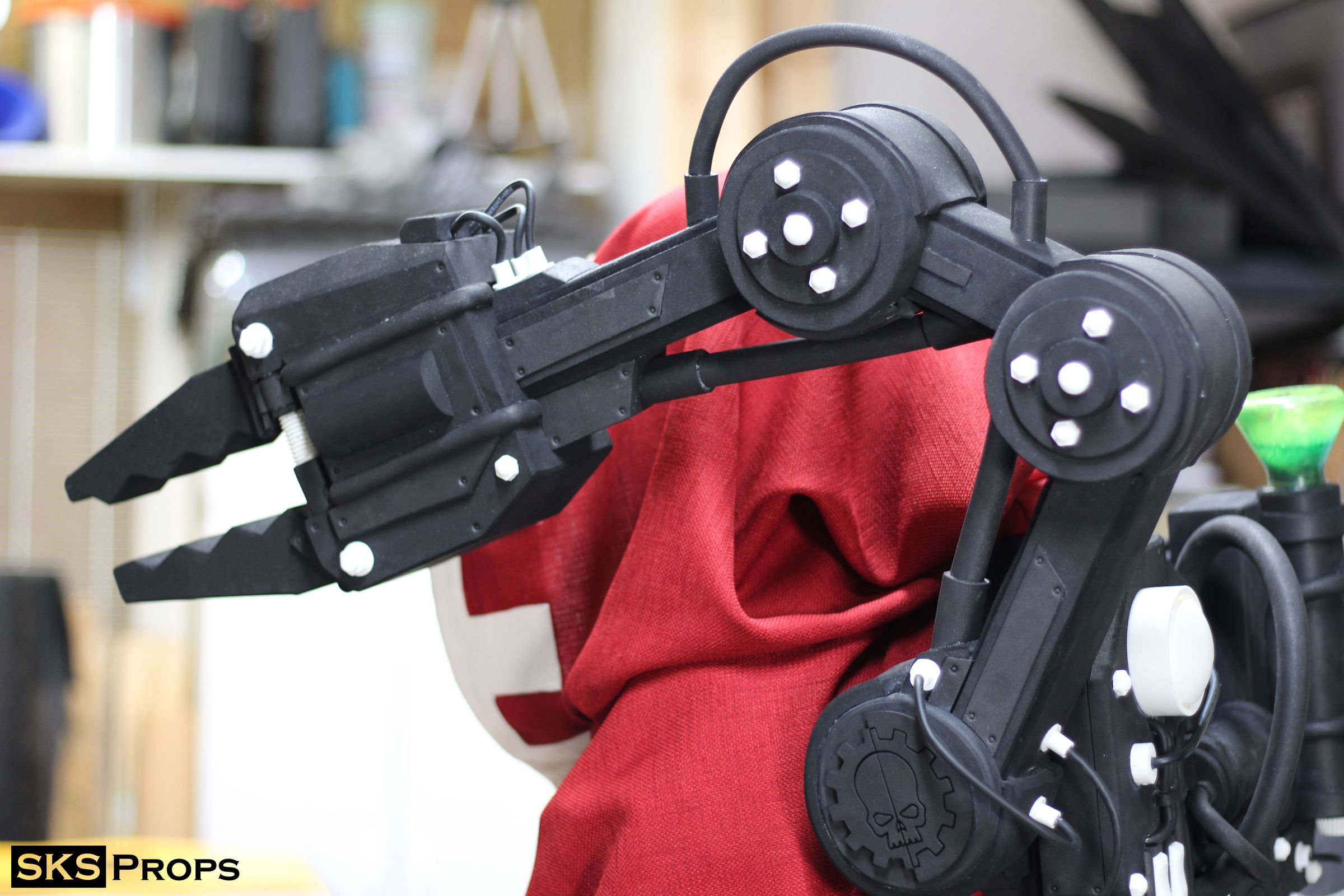 Warhammer 40K Tech Priest Cosplay - SKS Props : 35 Steps (with Pictures ...