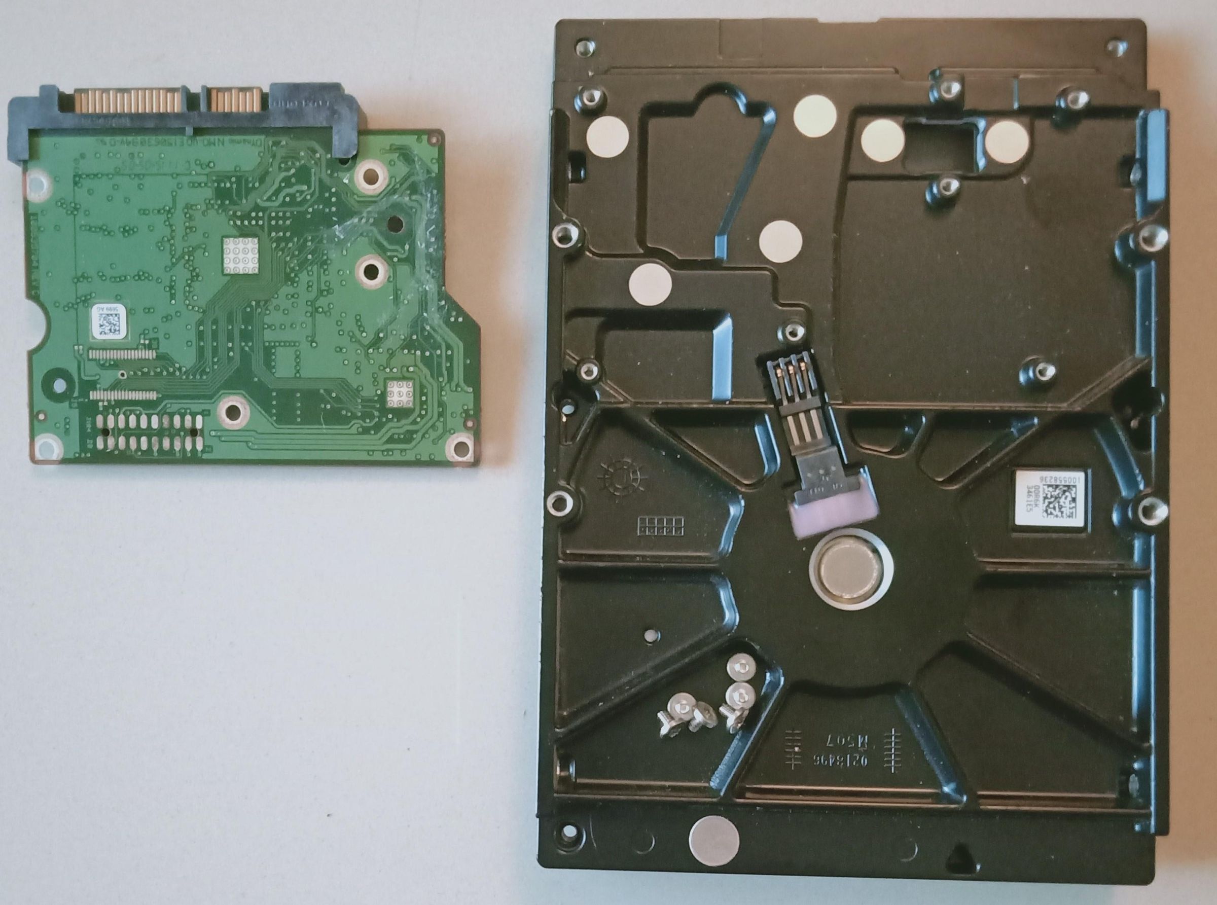 Teardown Seagate SATA Hard Disk Drive : 5 Steps (with Pictures ...