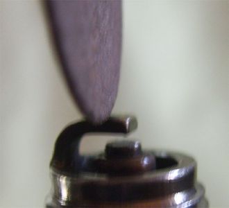 Save Gas and Incerase Horsepower by Side Gapping Spark Plugs : 4 Steps ...