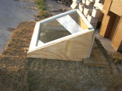Cold Frame (Insulated) : 6 Steps - Instructables