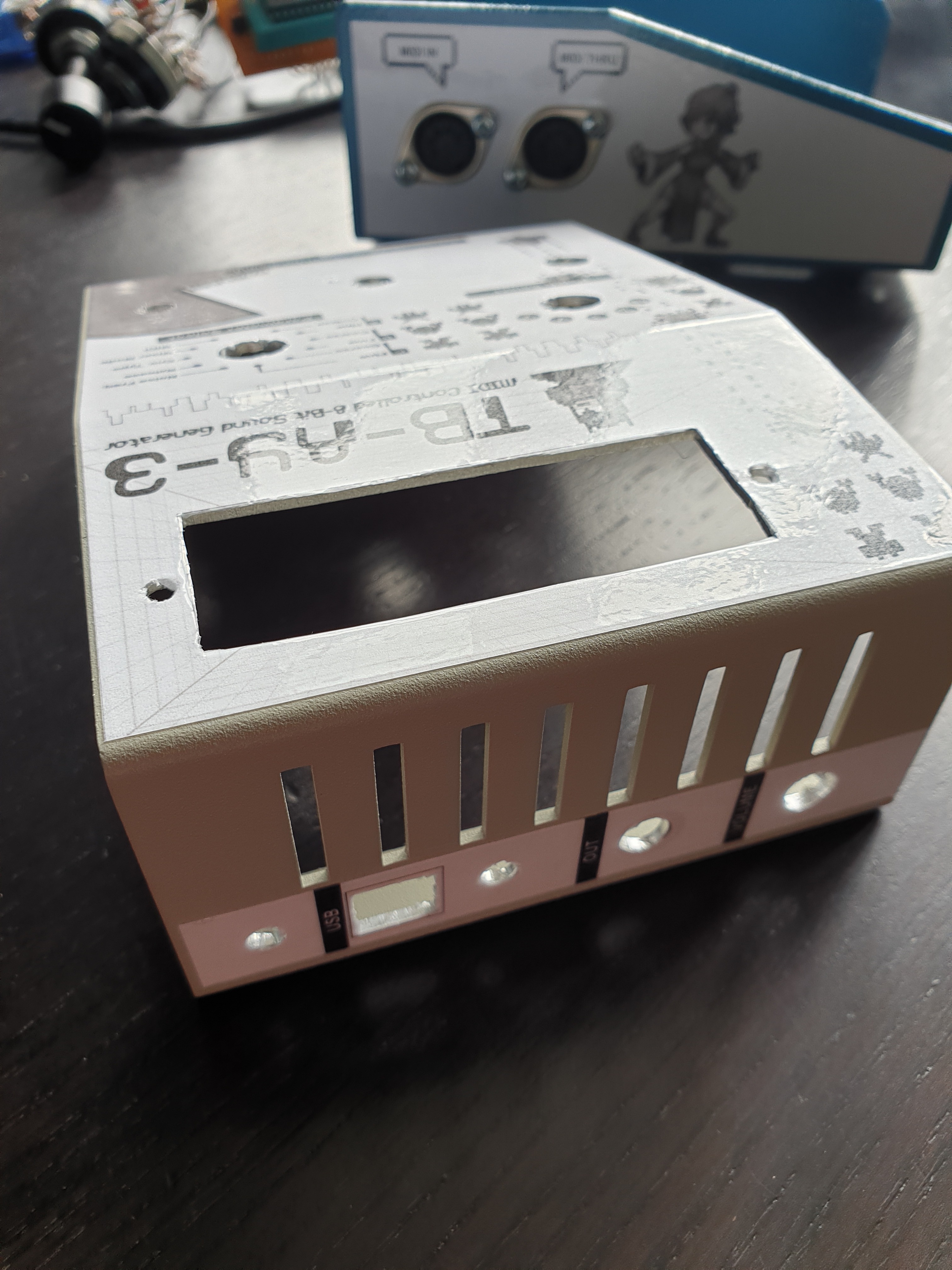MIDI/Arduino Controlled 8-Bit Sound Generator (AY-3-8910) | Trybotics