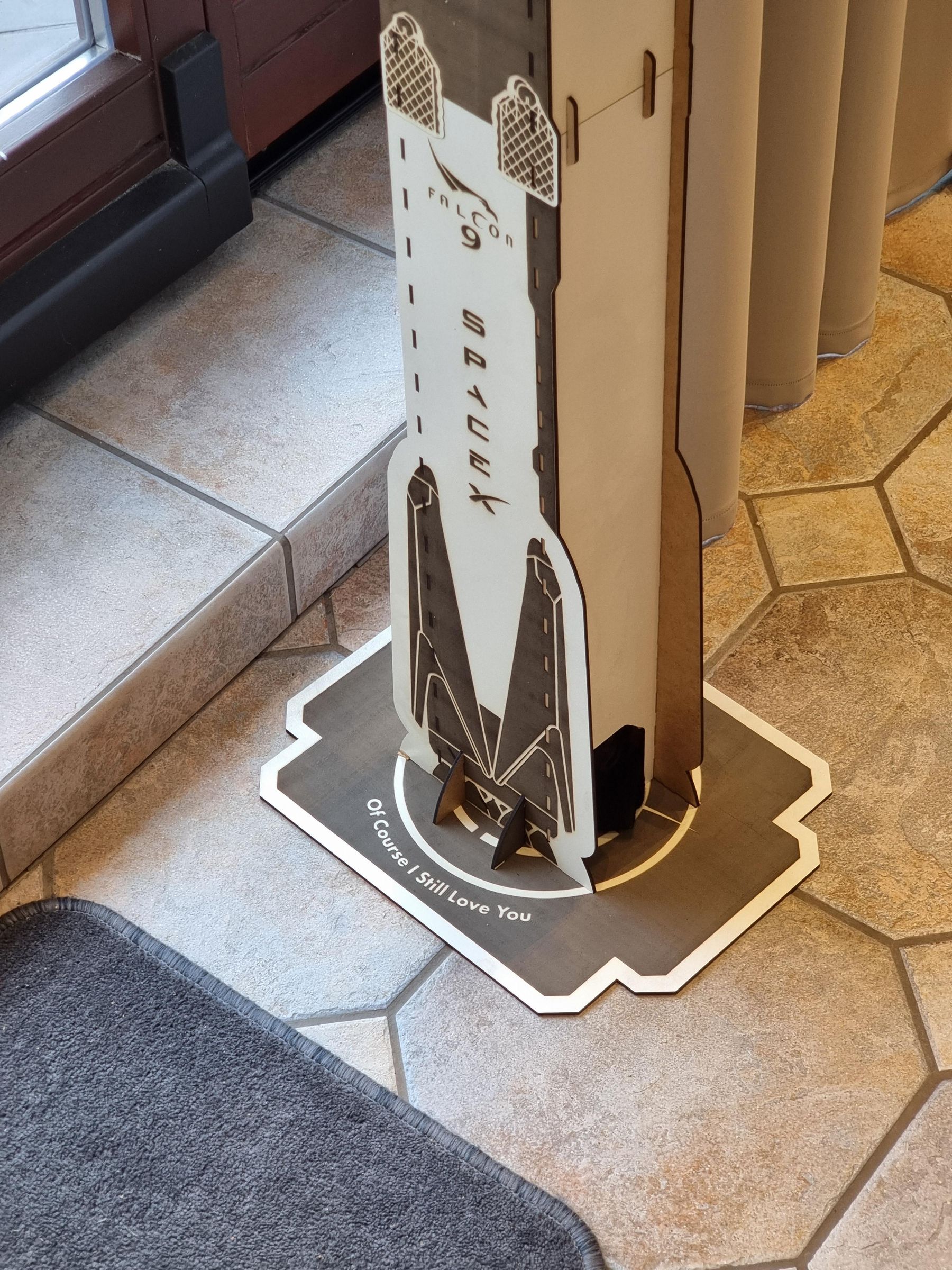 Falcon 9 Socks Dispenser, With Dragon and Doge on Board! : 11 Steps ...