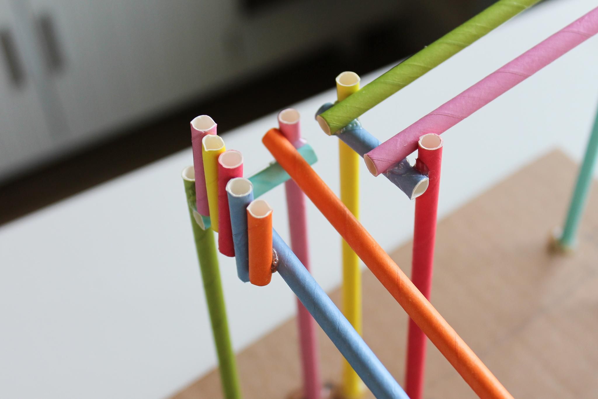 How to Build a Straw Roller Coaster : 10 Steps (with Pictures ...