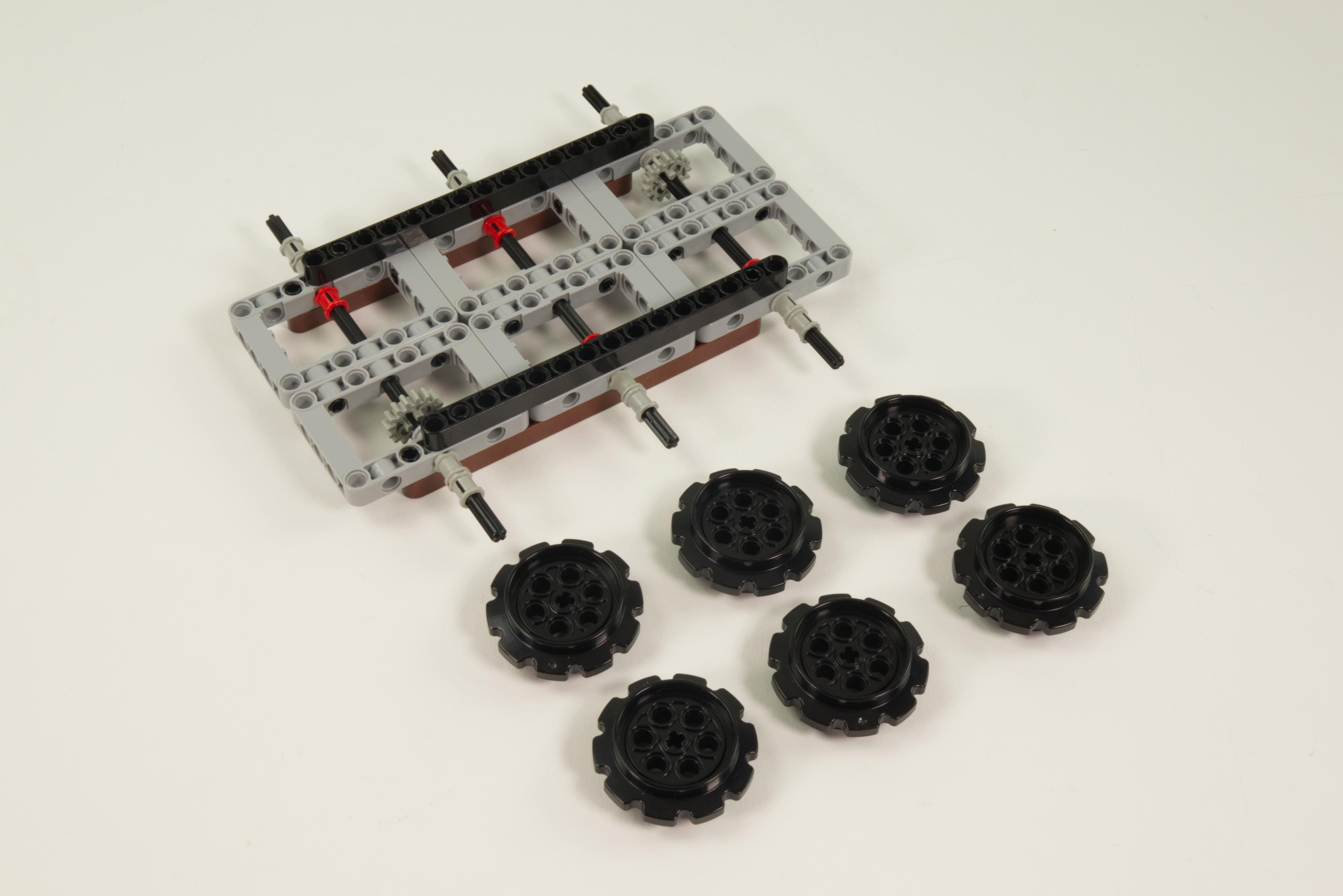 LEGO & Micro:bit RC Tank : 28 Steps (with Pictures) - Instructables