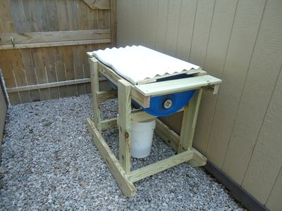 Triple Bin Worm Composter - Vermicompost : 22 Steps (with Pictures) - Instructables