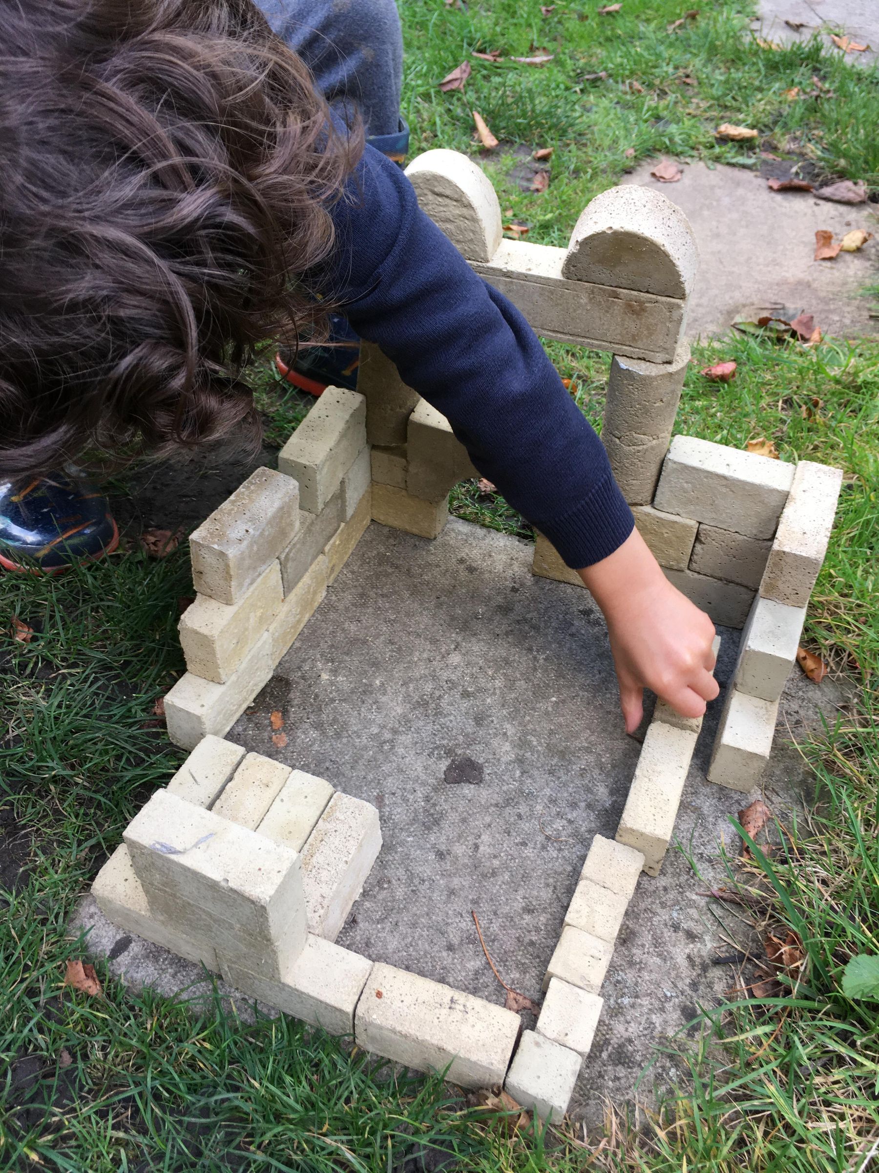 Mini Concrete Blocks - All Weather Building! : 17 Steps (with Pictures ...