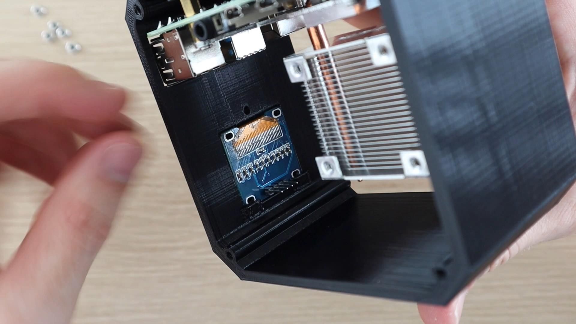 DIY Raspberry Pi Desktop Case With Stats Display : 9 Steps (with ...