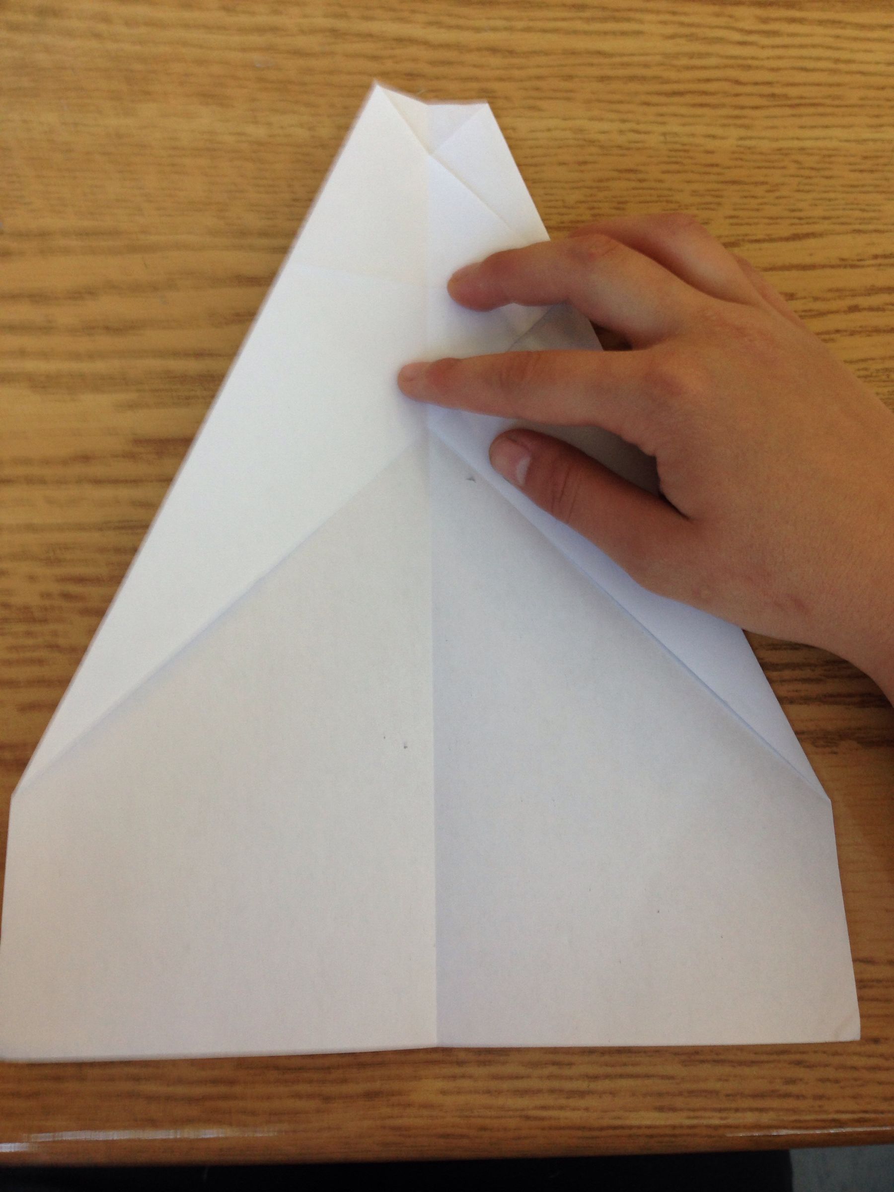 The Hammer (Paper Airplane) : 13 Steps - Instructables