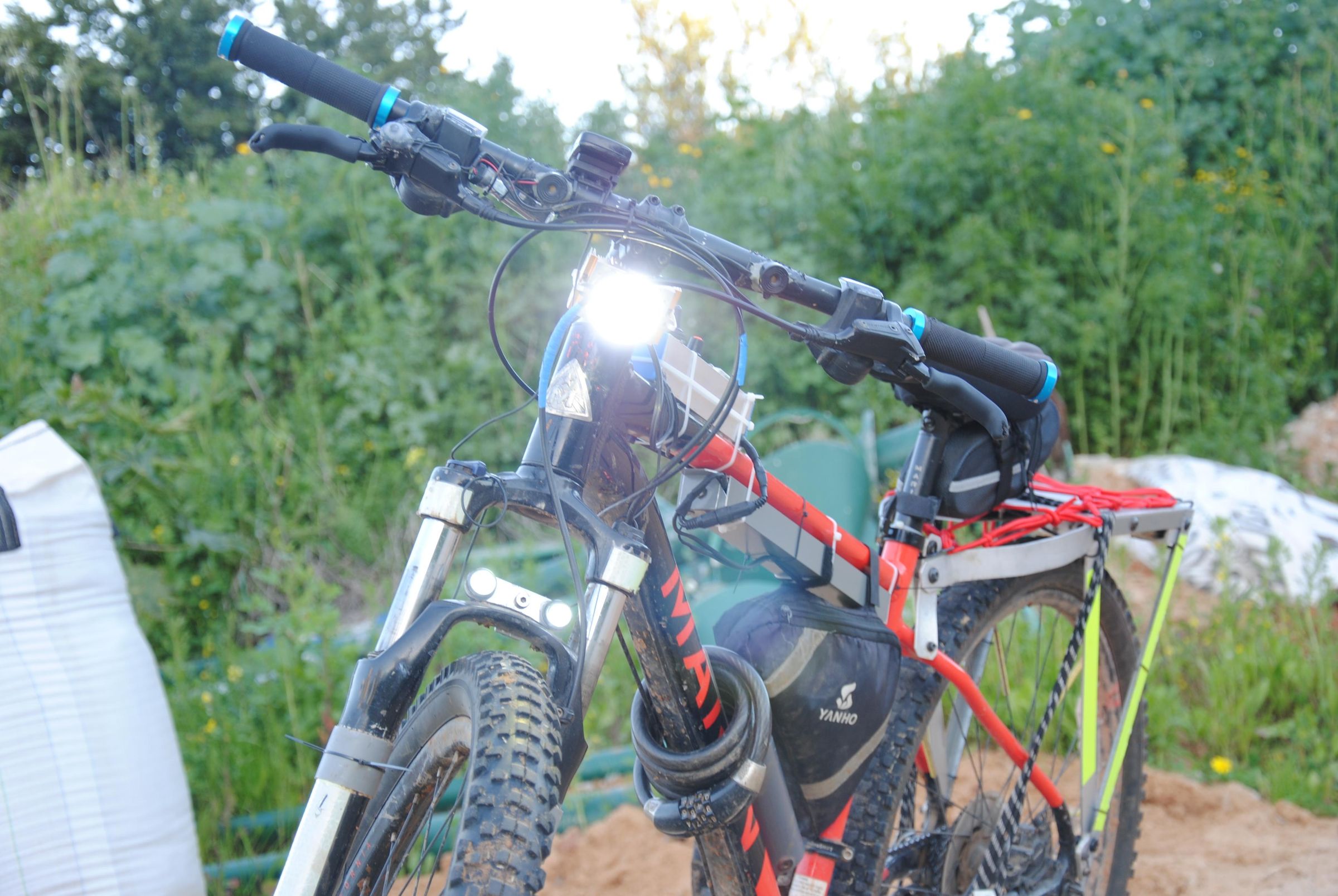 DIY Insanely Bright LED Bike Light With LED Strip Lighting (on a Budget ...