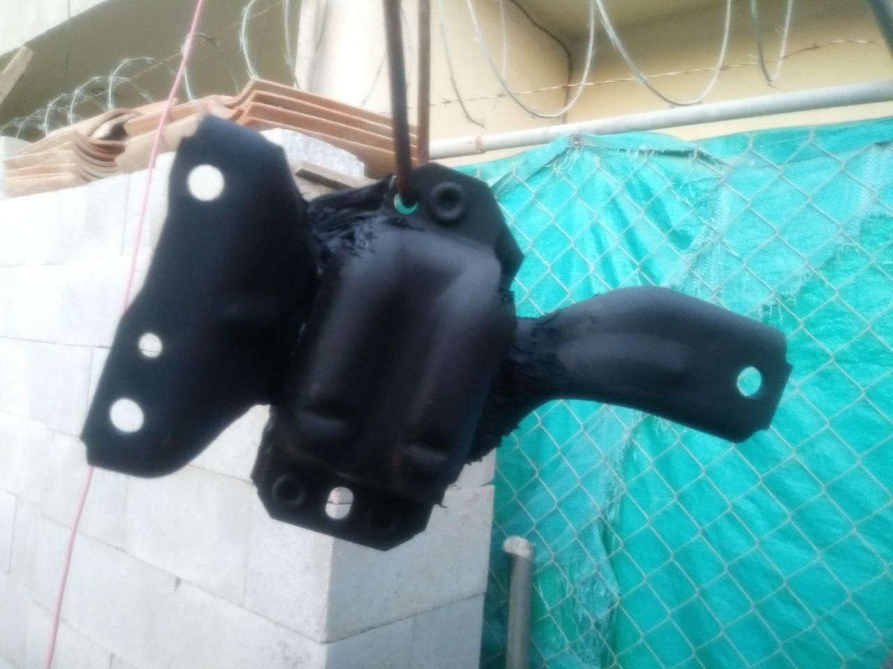 DIY Engine Mounts Rebuild for Cheap : 3 Steps - Instructables