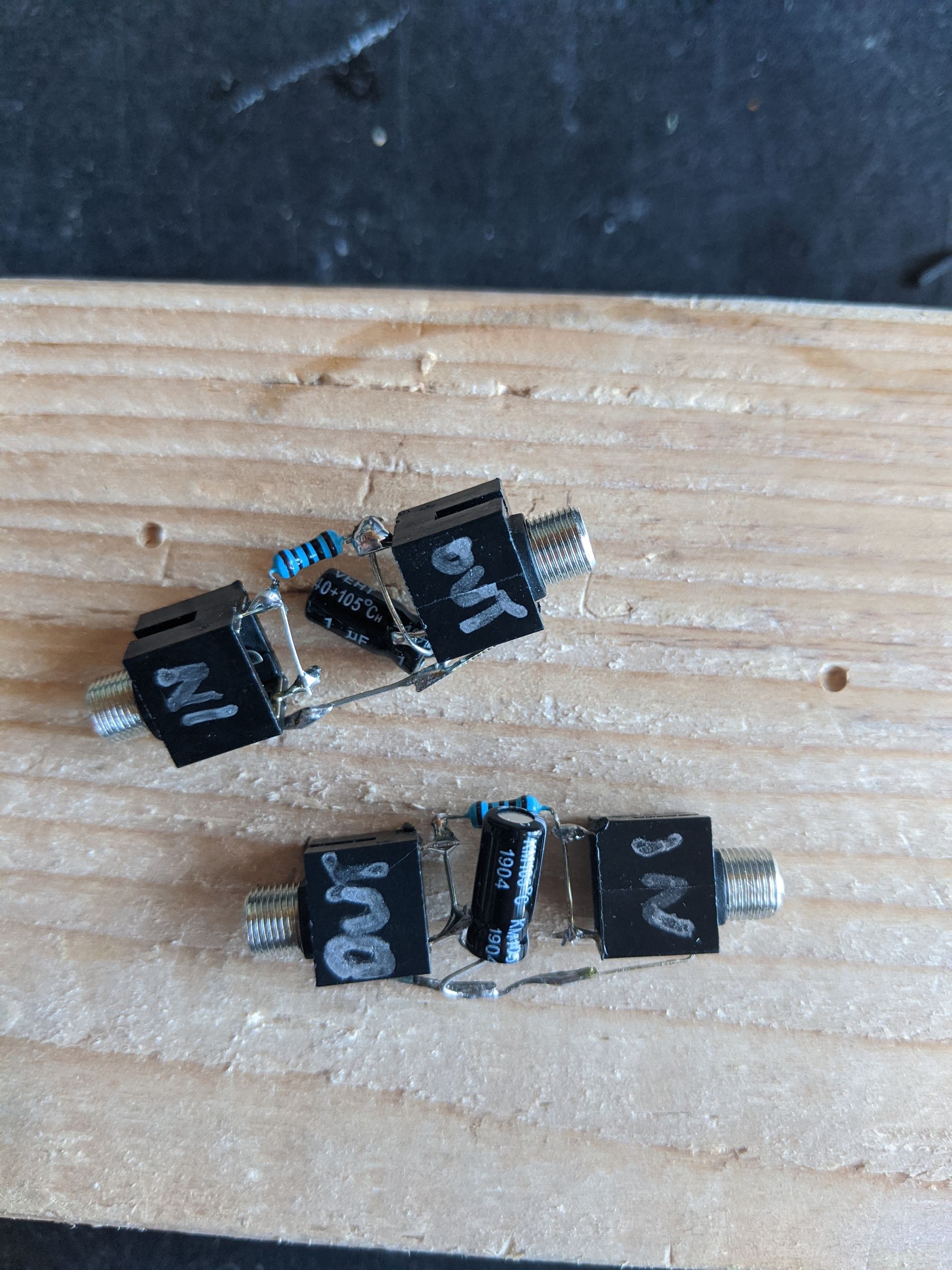 Passive Low Pass Filter for Audio Circuits (Free-Form RC Filter) : 6 ...