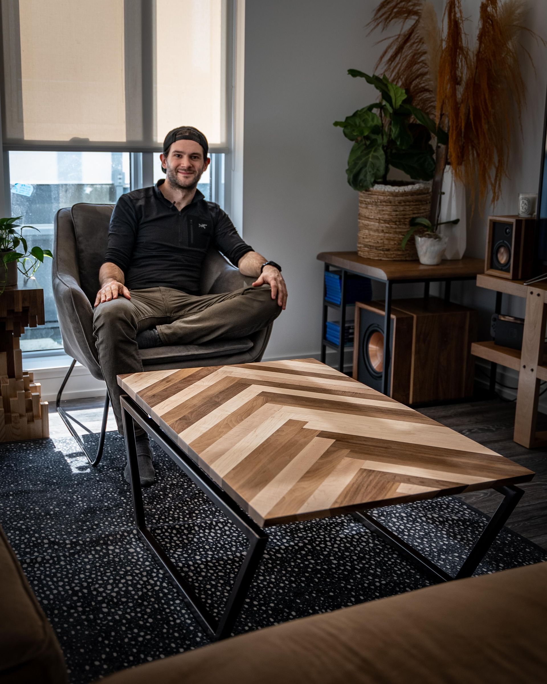 The Solid Wood Herringbone Pattern Table V2.0 : 19 Steps (with Pictures ...