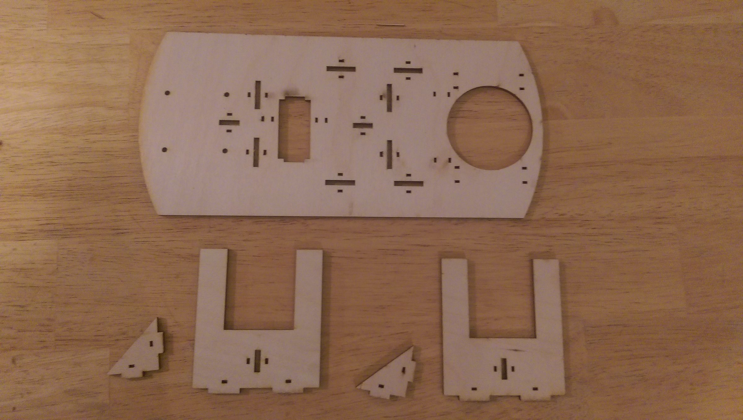 Automated 5 Gallon Bucket Feeder : 11 Steps (with Pictures) - Instructables