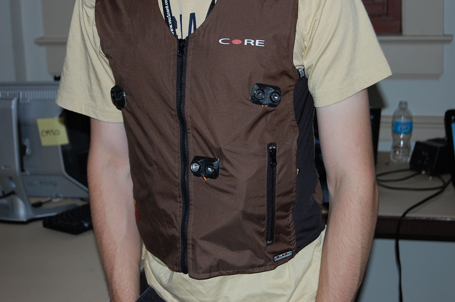 Cheap Haptic Feedback Vest : 4 Steps (with Pictures) - Instructables