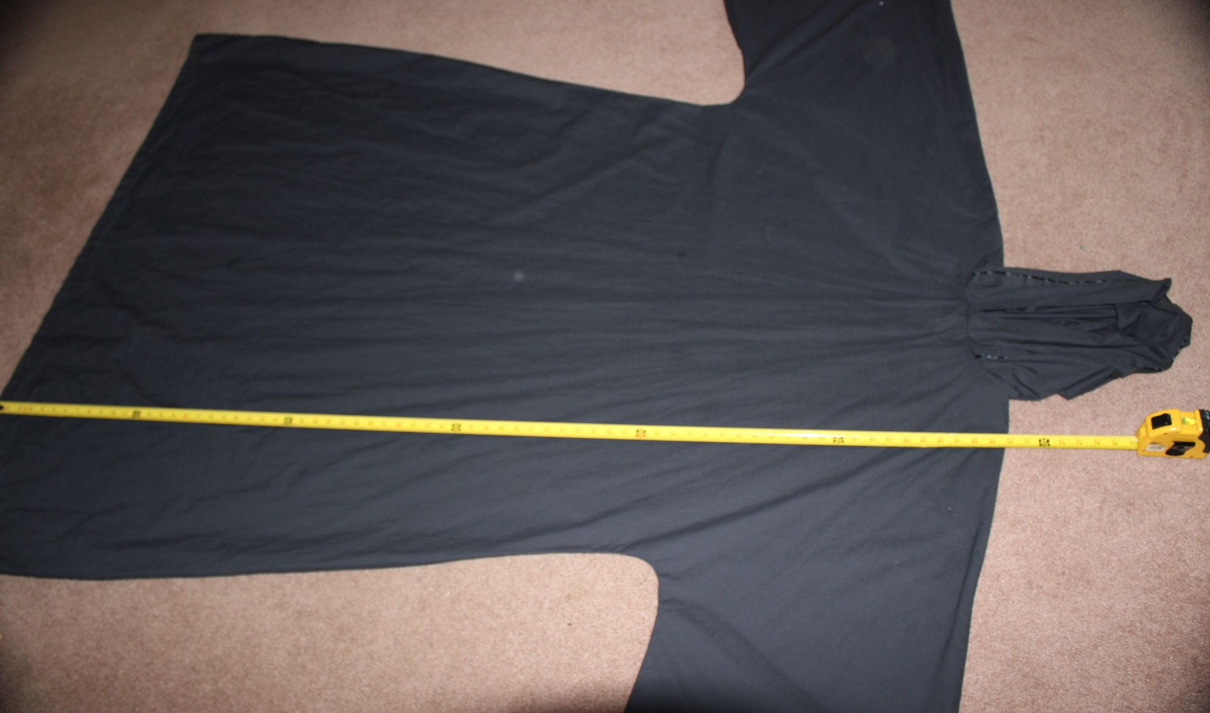 Easy Wizard Robe : 4 Steps - Instructables