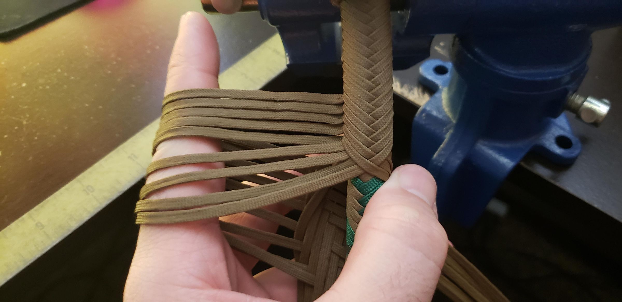 How to Make a 24 Plait 5 Belly Nylon Bullwhip : 10 Steps (with Pictures ...