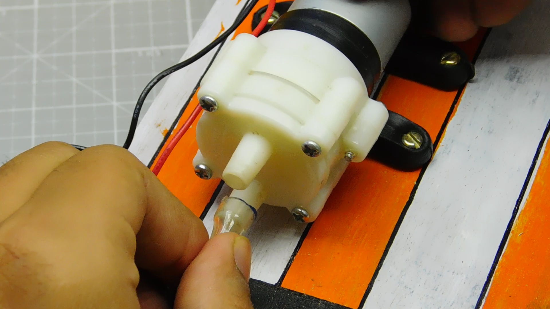 CleanSweep- the Floor Cleaning Robot! : 12 Steps (with Pictures ...