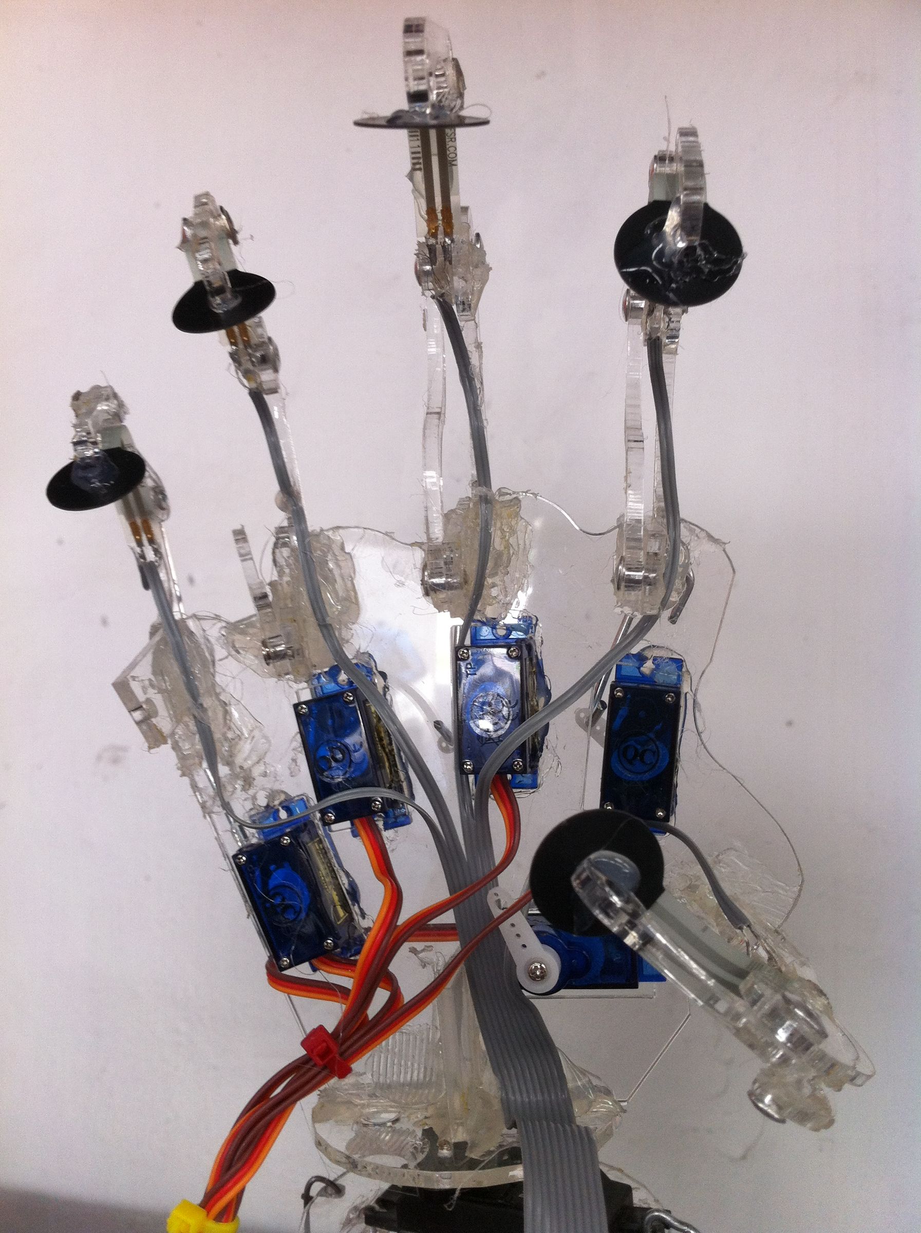 Motion Controlled Robotic Arm : 10 Steps (with Pictures) - Instructables