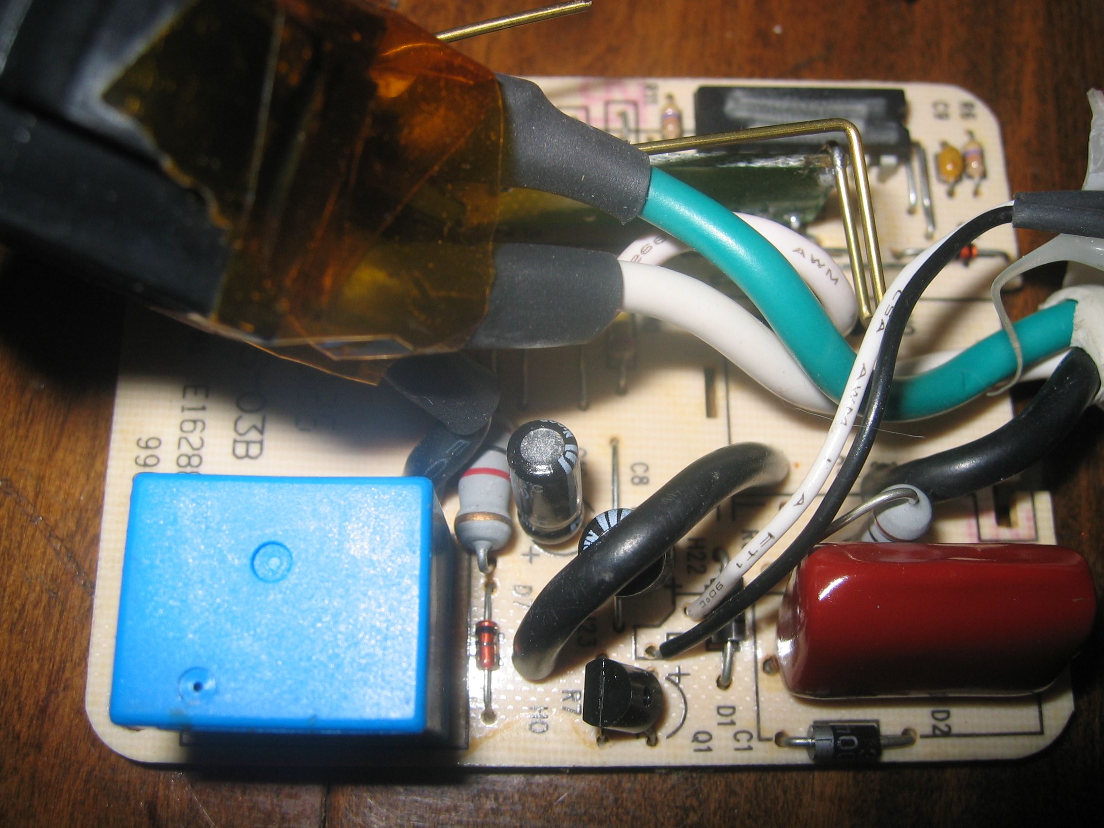 Universal IR Remote Switch : 12 Steps - Instructables
