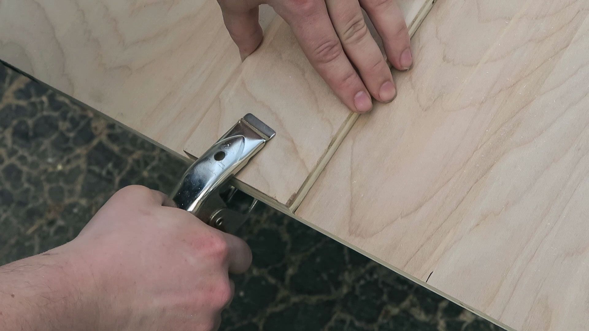 Perfect Cuts With a Circular Saw Guide : 5 Steps (with Pictures ...