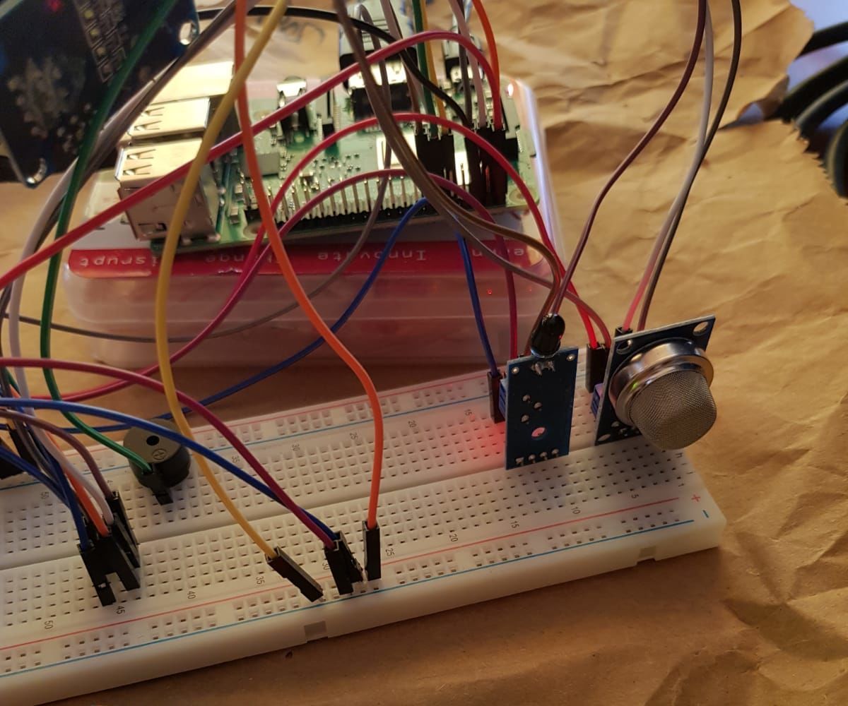 manual fire alarm DIY Project to Discover - FindingDIY