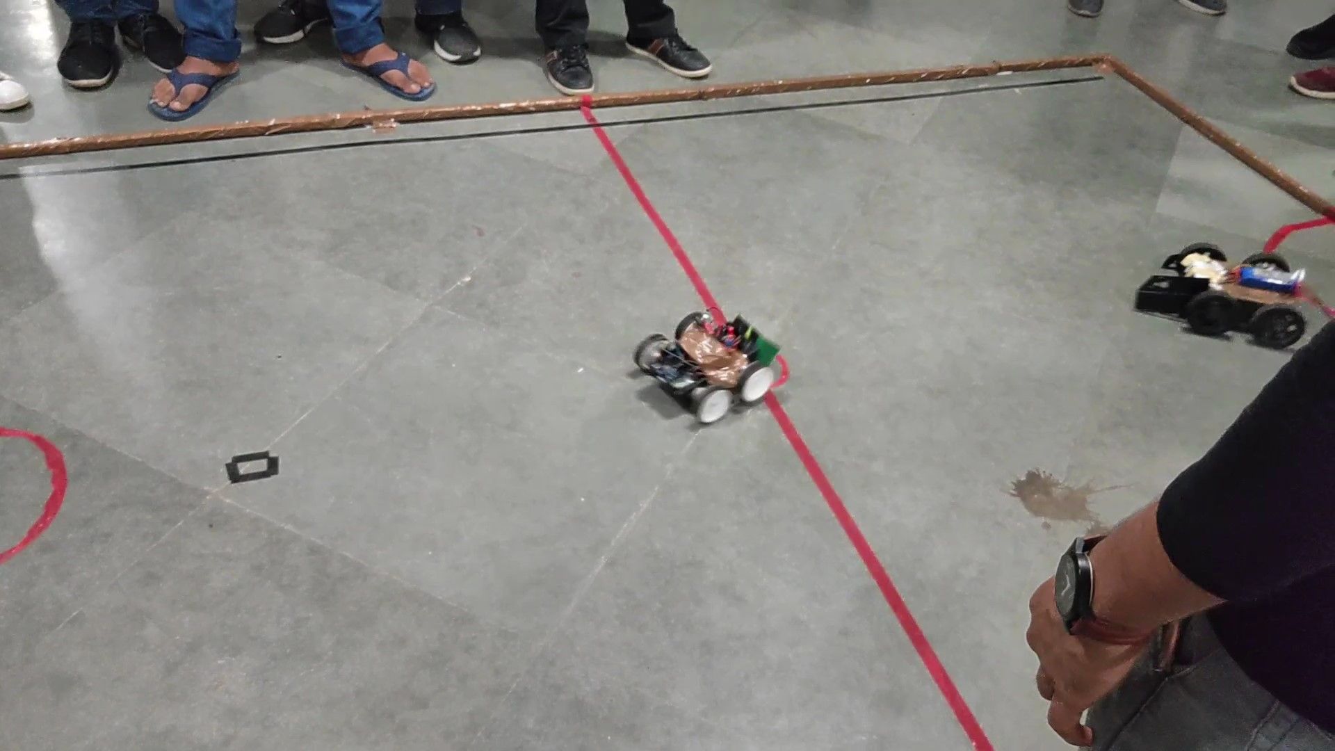 Bluetooth Controlled Bot for Robo Soccer : 5 Steps - Instructables