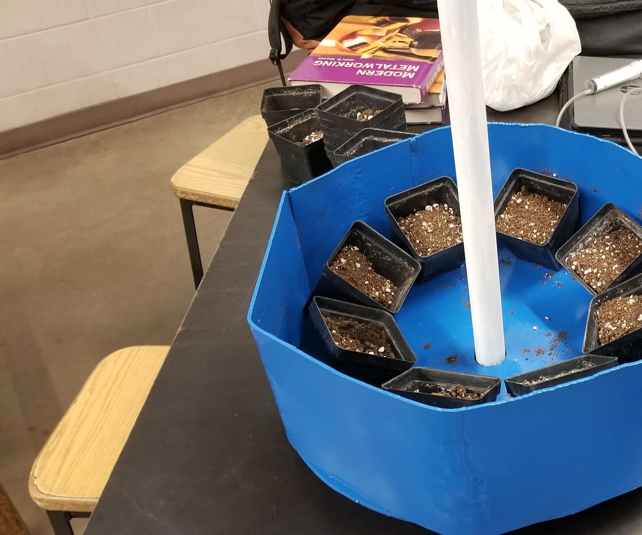 Rotating Growing Chamber : 7 Steps (with Pictures) - Instructables