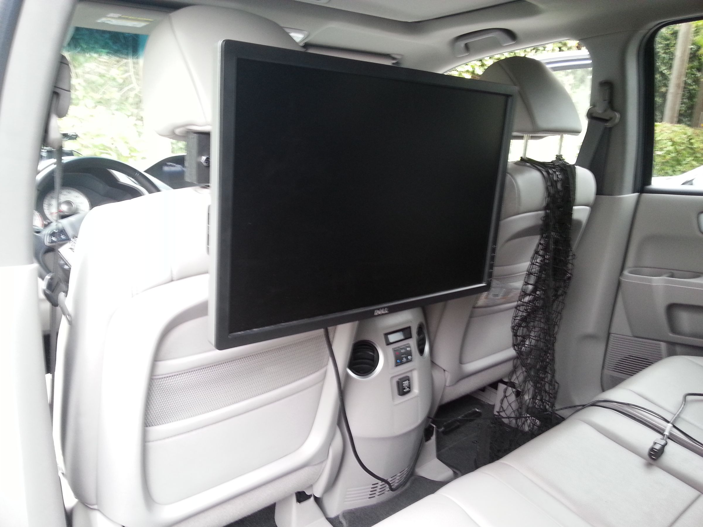 How to Make a Sturdy Adjustable Headrest Monitor Mount : 4 Steps ...