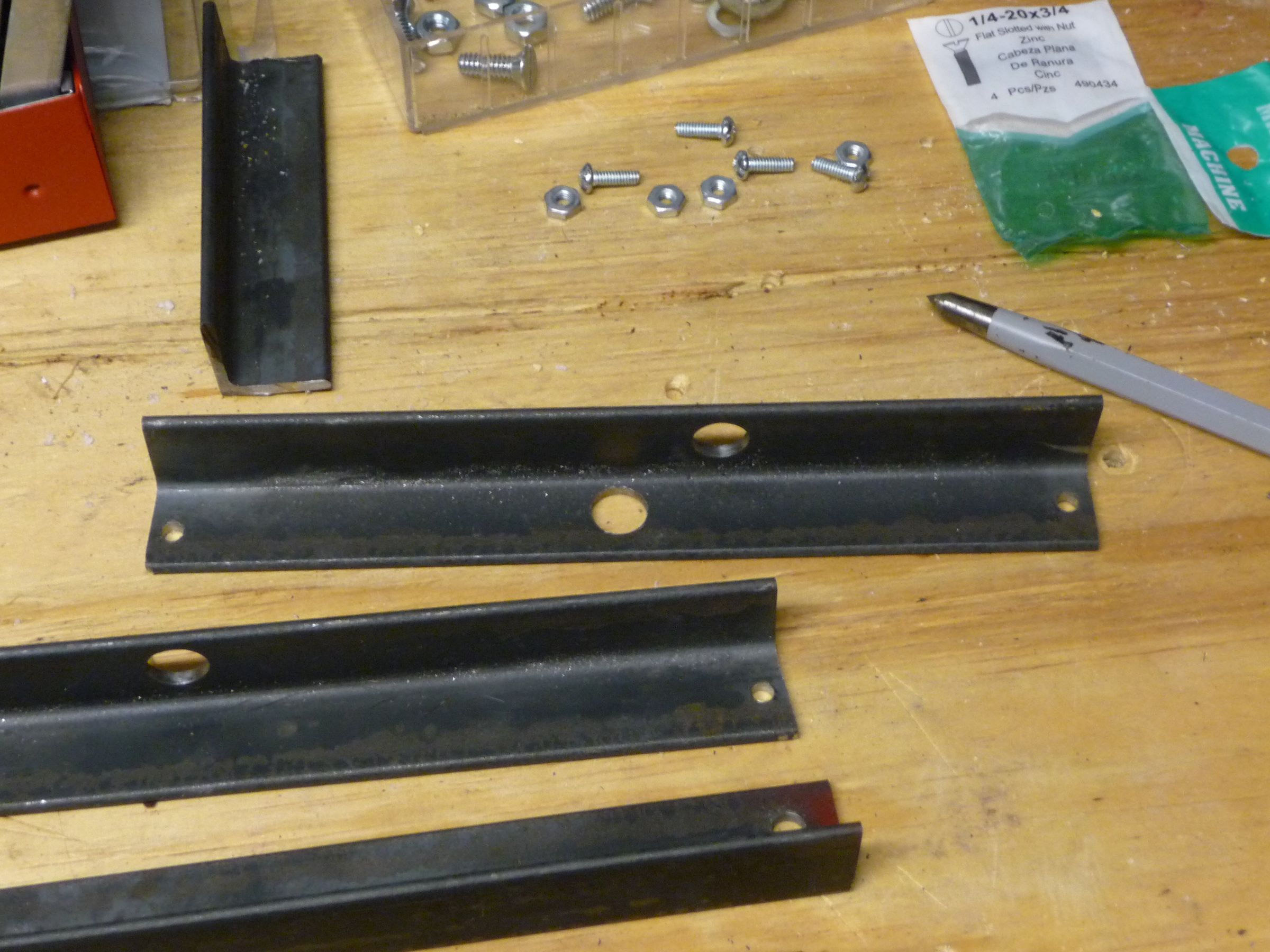 Sliding Ceiling TV Mount : 9 Steps (with Pictures) - Instructables