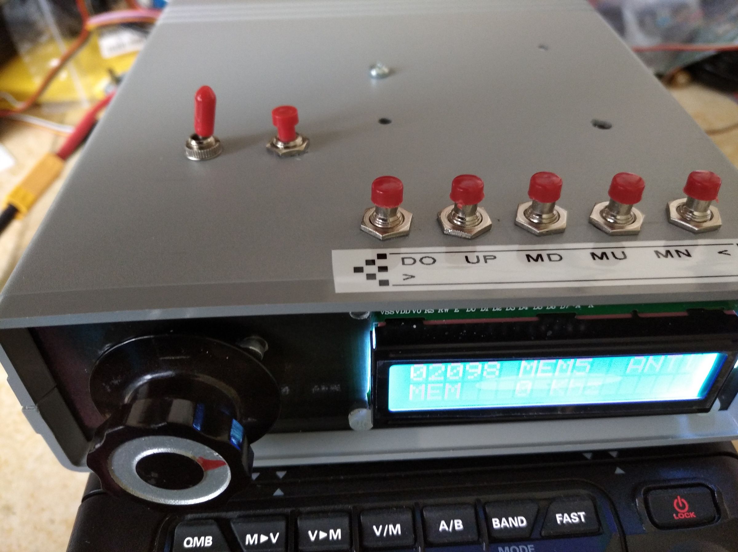 Controller for 3 Magnetic Loop Antennas With Endstop Switch : 19 Steps ...