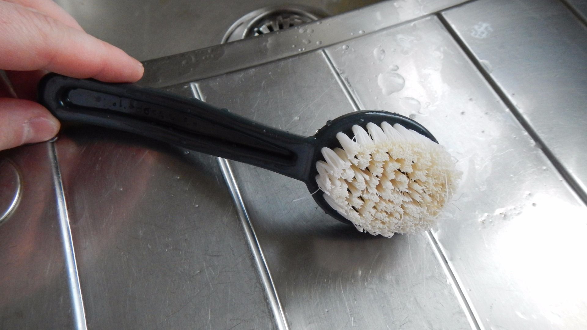 How to Wash Dirty Hands? : 3 Steps (with Pictures) - Instructables